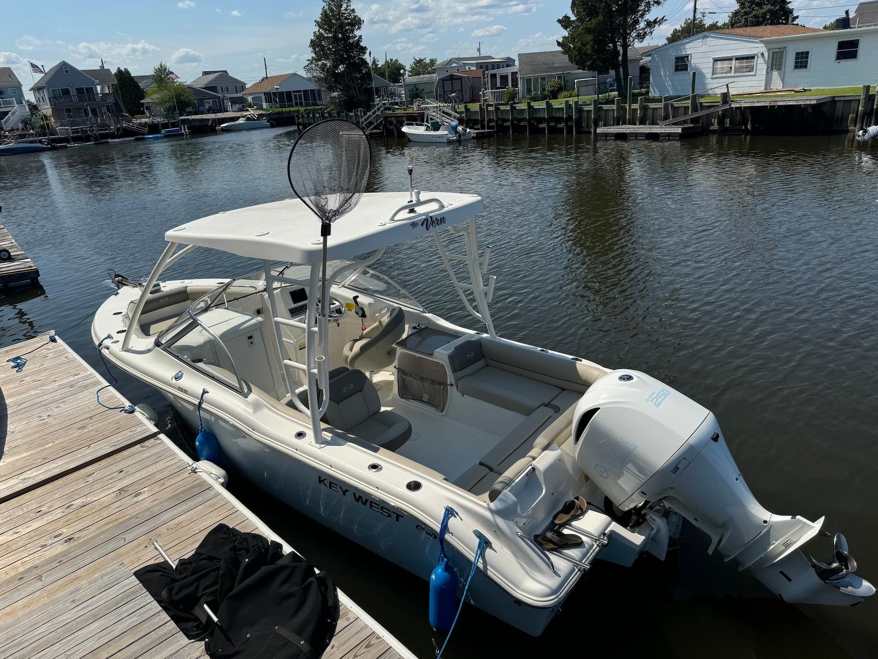 2021 Key West 239 DFS Dual Console for sale - YachtWorld