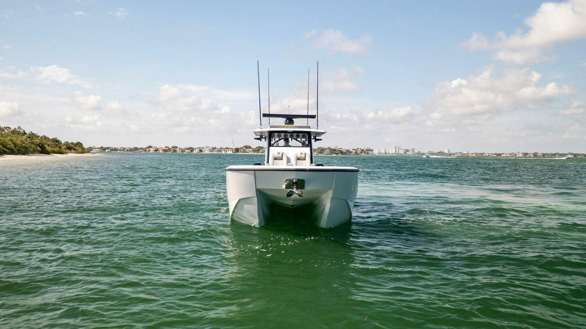 2023 Barker Boatworks 40 High Performance Cat Sportfischerboot Kaufen ...