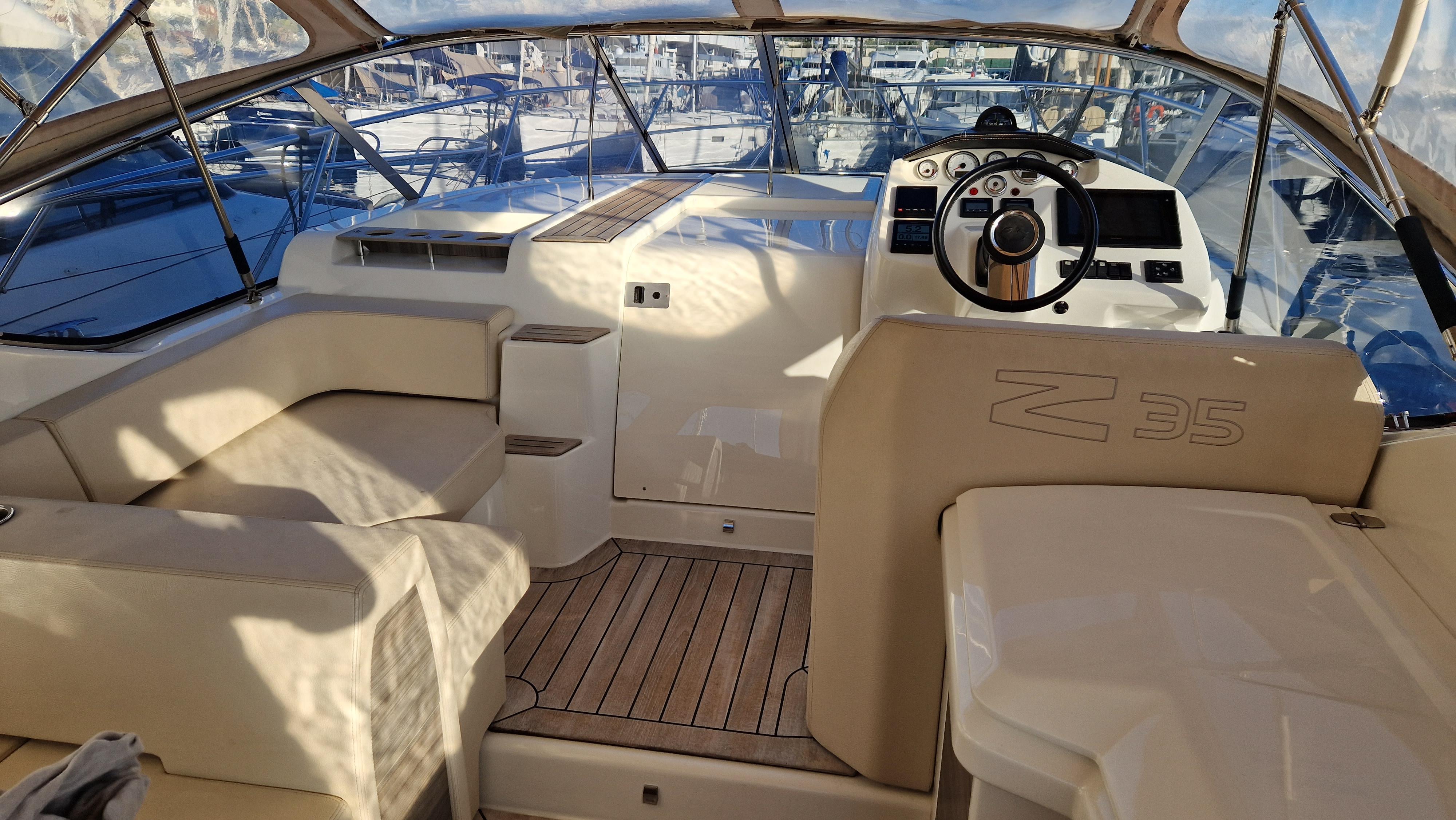 2017 Cranchi Z35 Motorcruiser Kaufen - YachtWorld