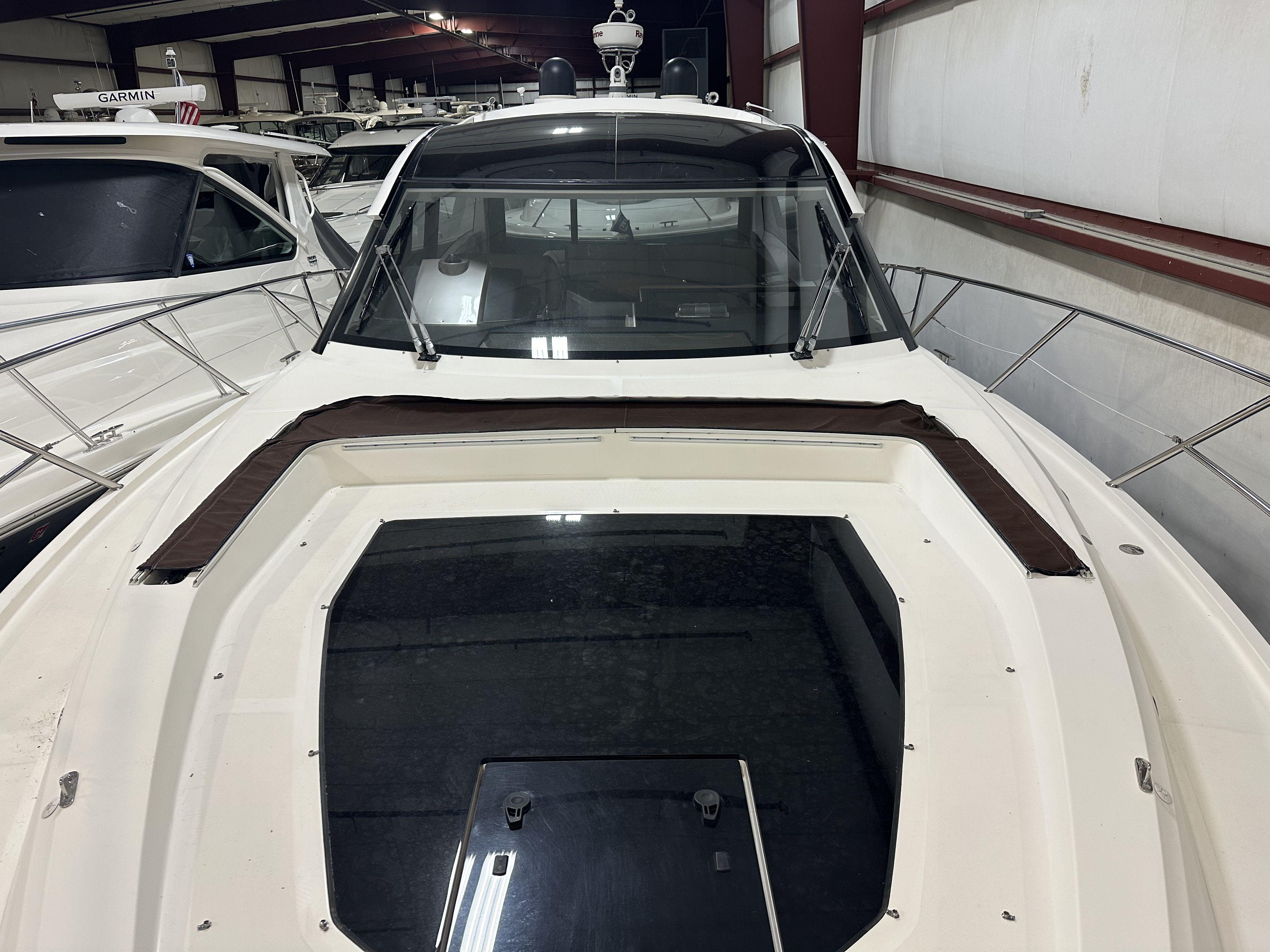 2016 Galeon 445 HTS Motor Yachts for sale - YachtWorld