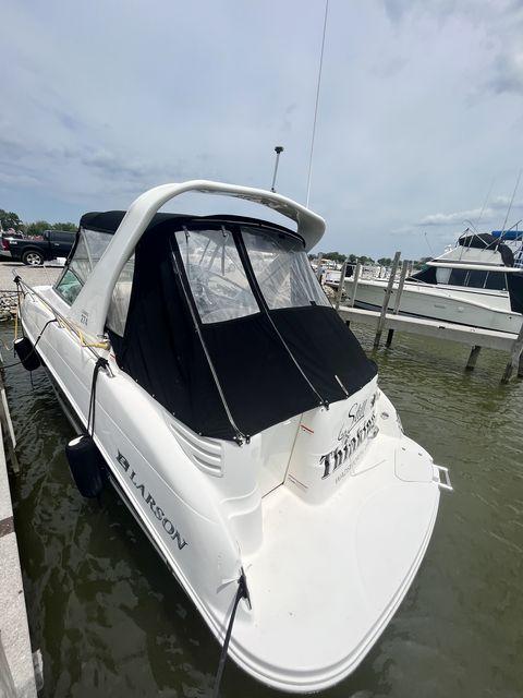 2008 Larson Cabrio 274 Mid Cabin Cruiser for sale - YachtWorld