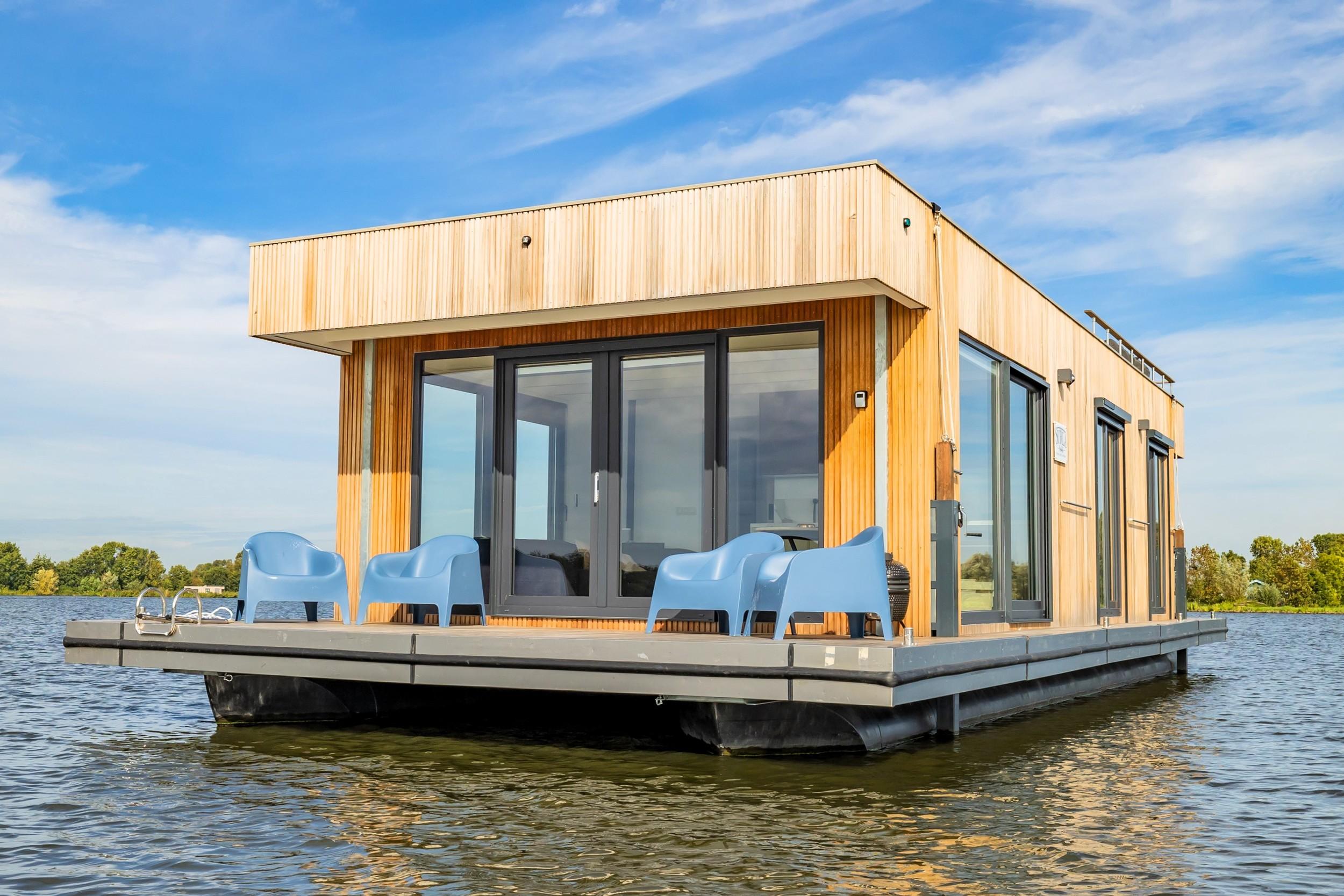 2023 Surla Houseboat 15 Volledig Elektrisch With Charter