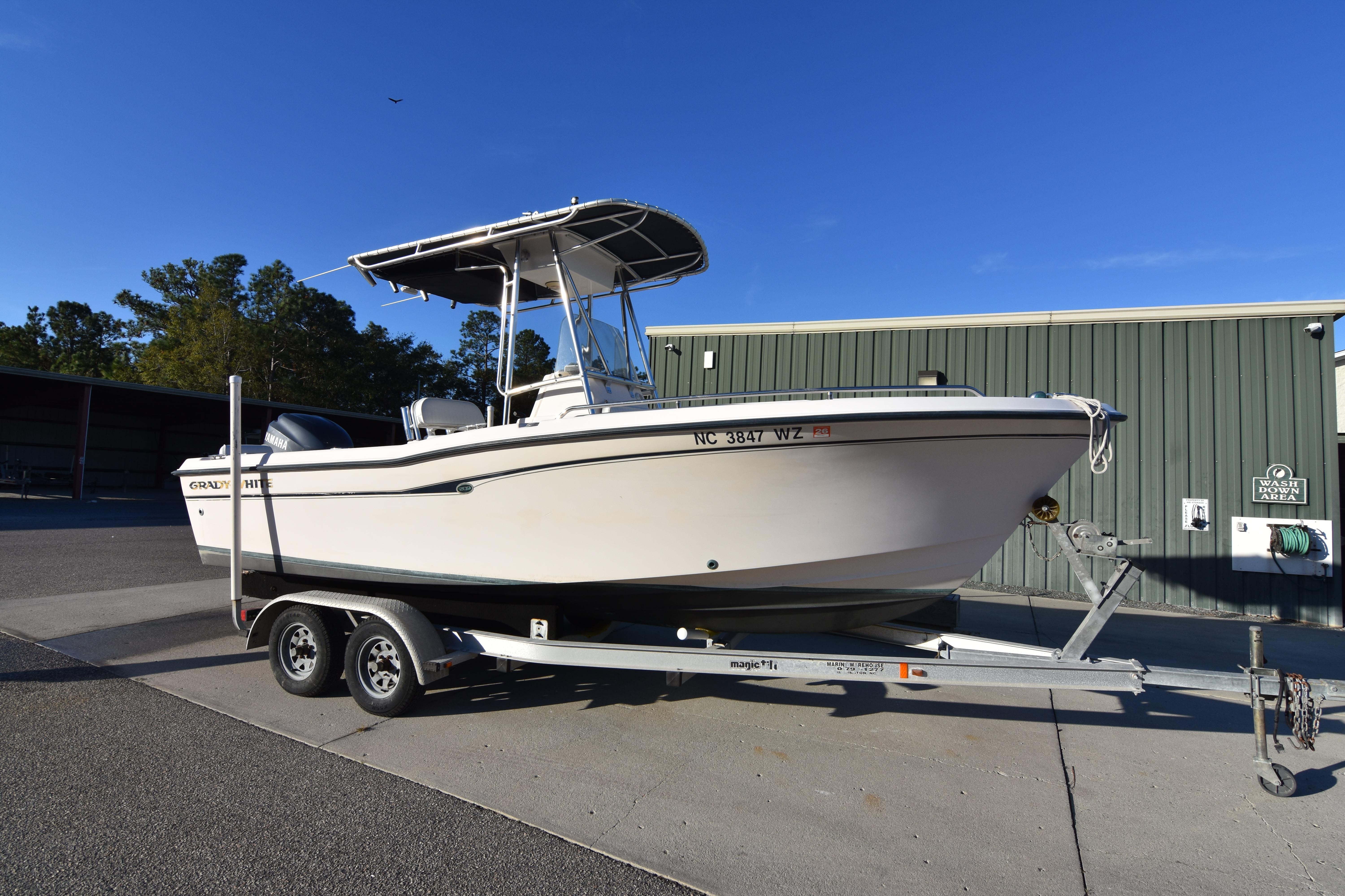 2005 Grady-White Escape 209 Saltwater Fishing for sale - YachtWorld