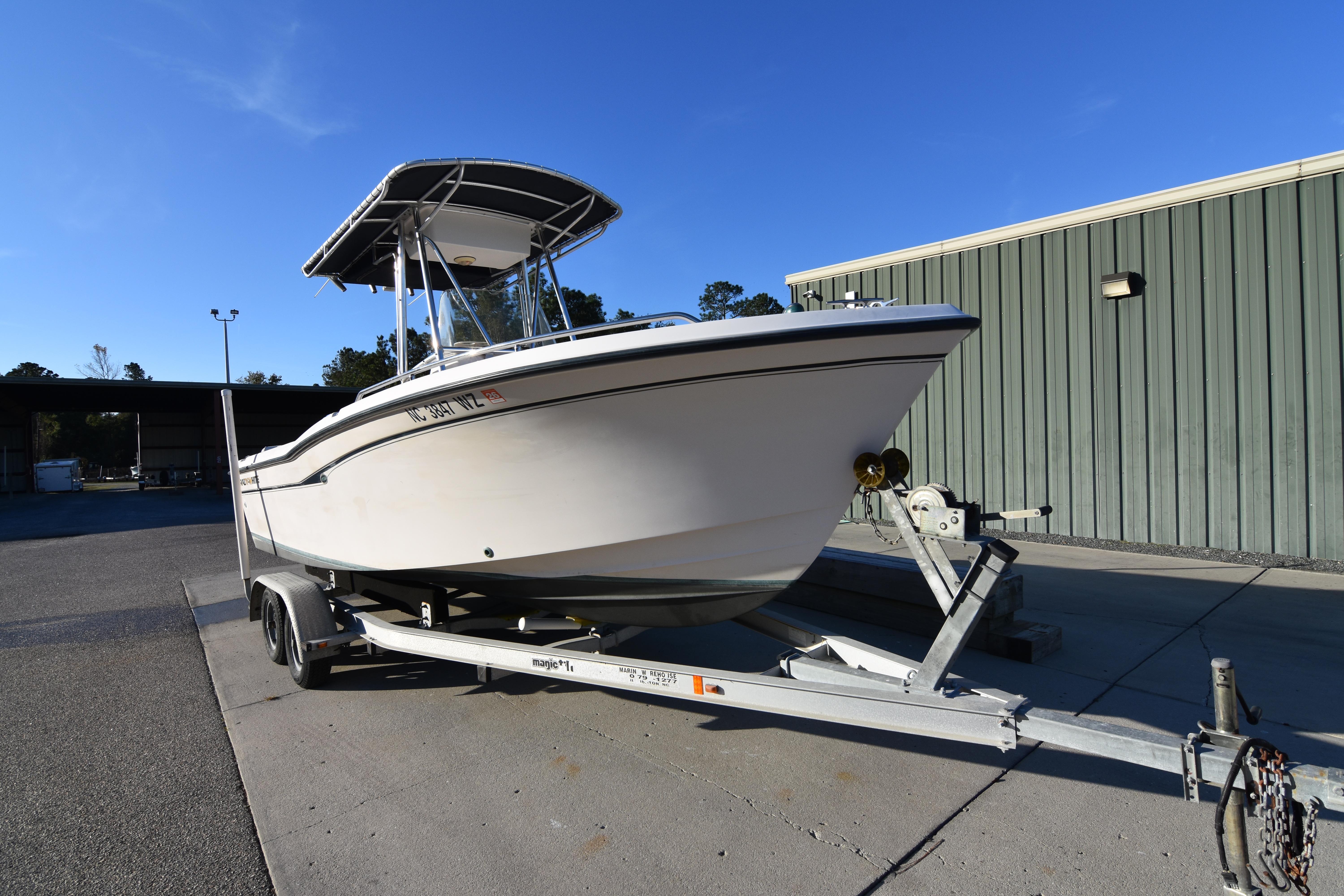 2005 Grady-White Escape 209 Saltwater Fishing for sale - YachtWorld