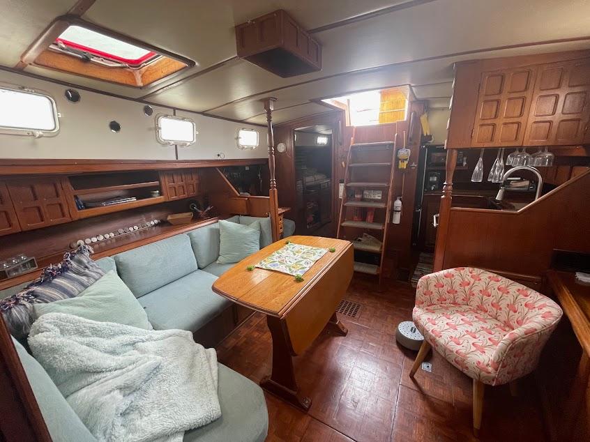 1981 Endeavour 43 Center Cockpit Ketch Center cockpit zeilboten te koop ...