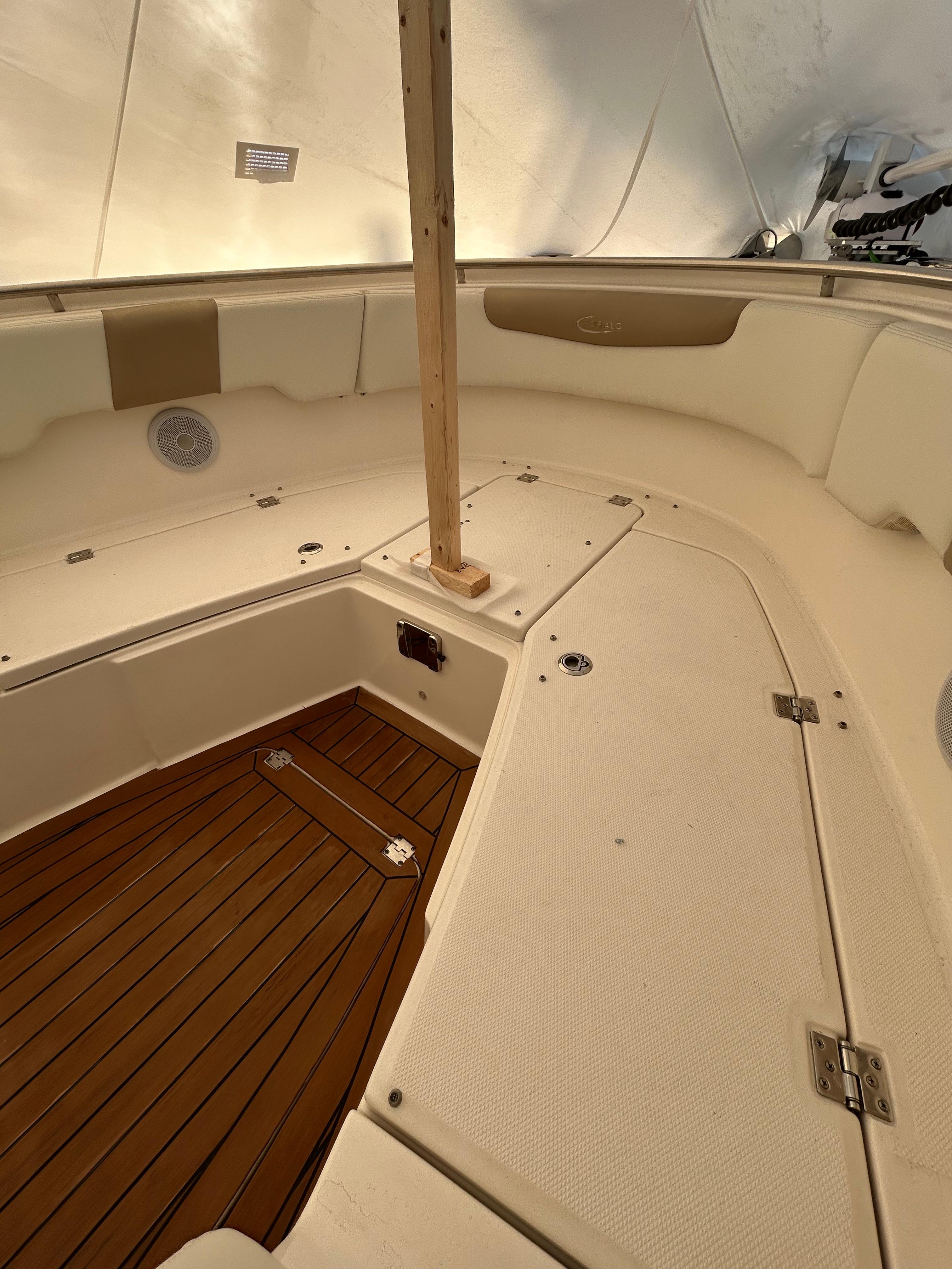 2018 Robalo R302 Center Console Center Console for sale - YachtWorld