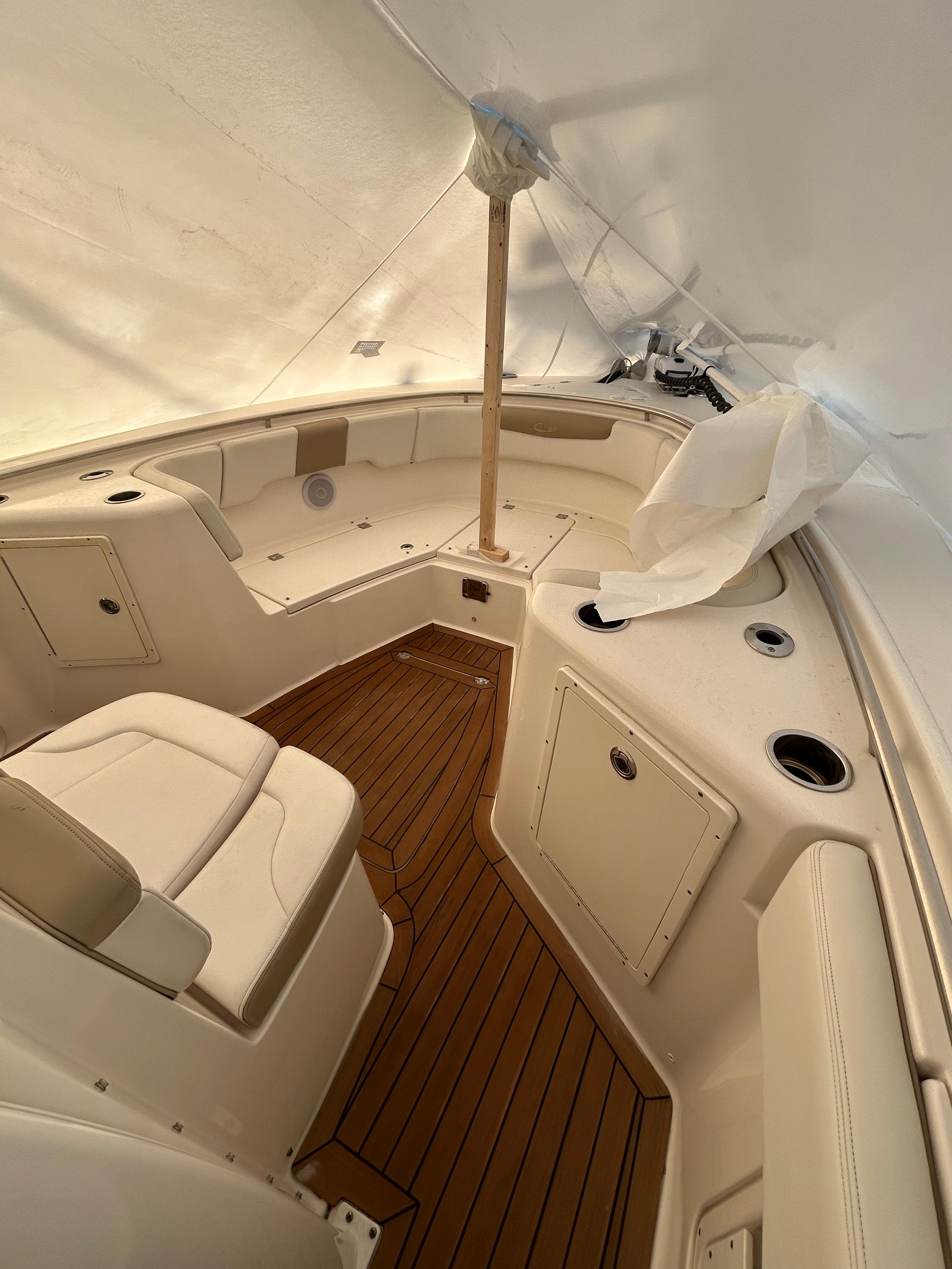 2018 Robalo R302 Center Console Center Console for sale - YachtWorld