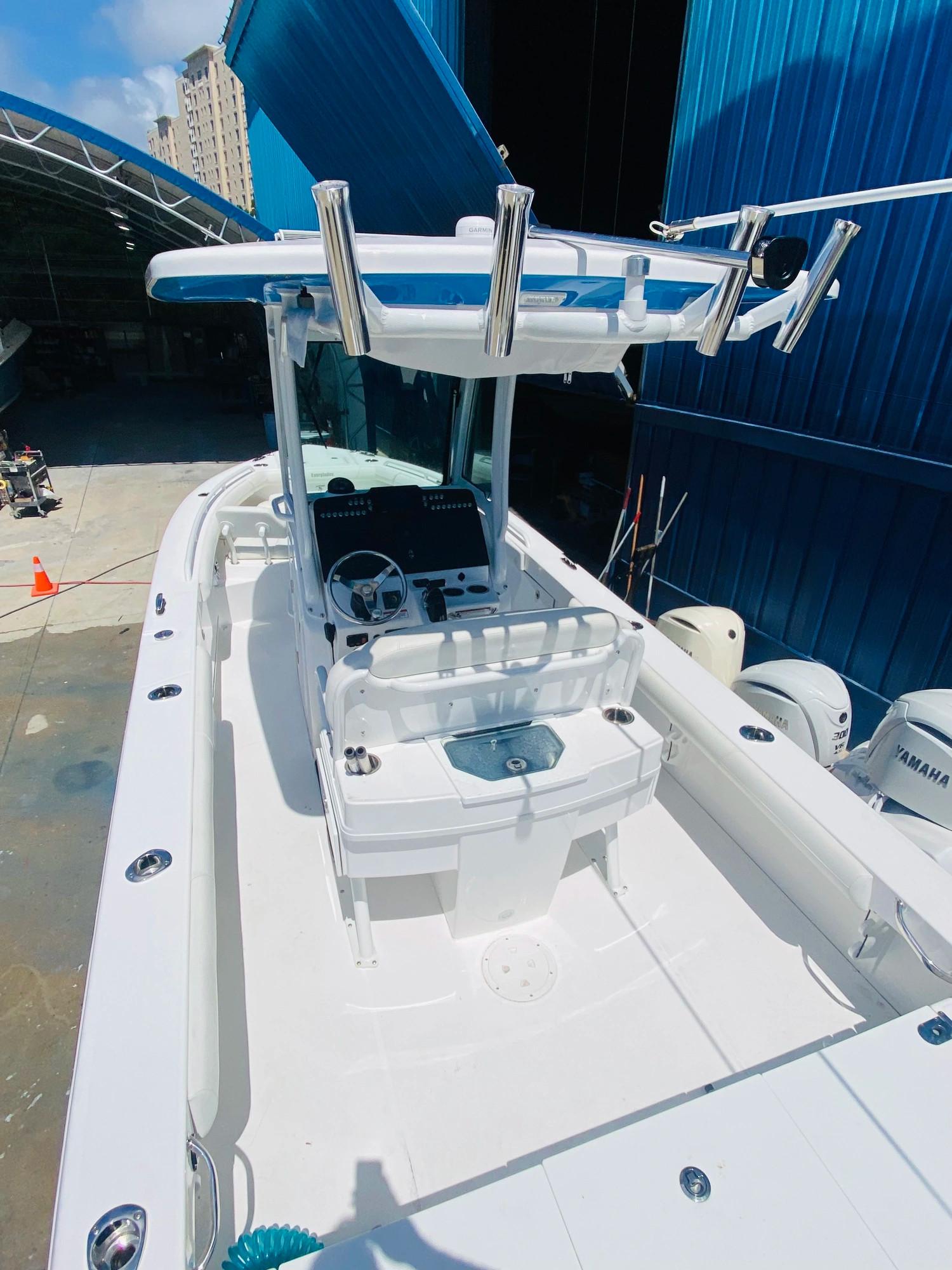 2021 Everglades 253 CC Center Console for sale - YachtWorld