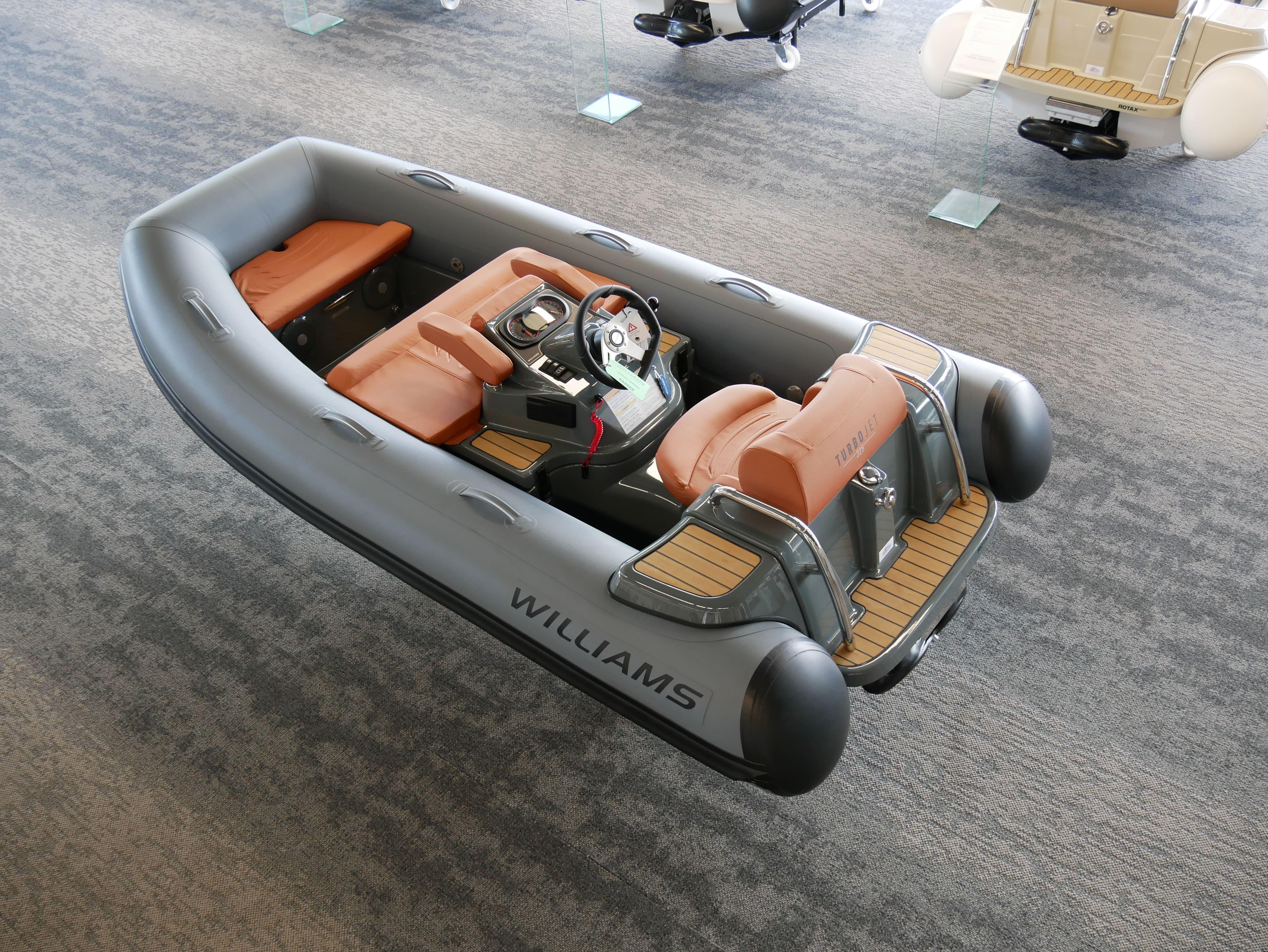 Nuevo 2025 Williams Jet Tenders Turbojet 325 | TopBarcos.com