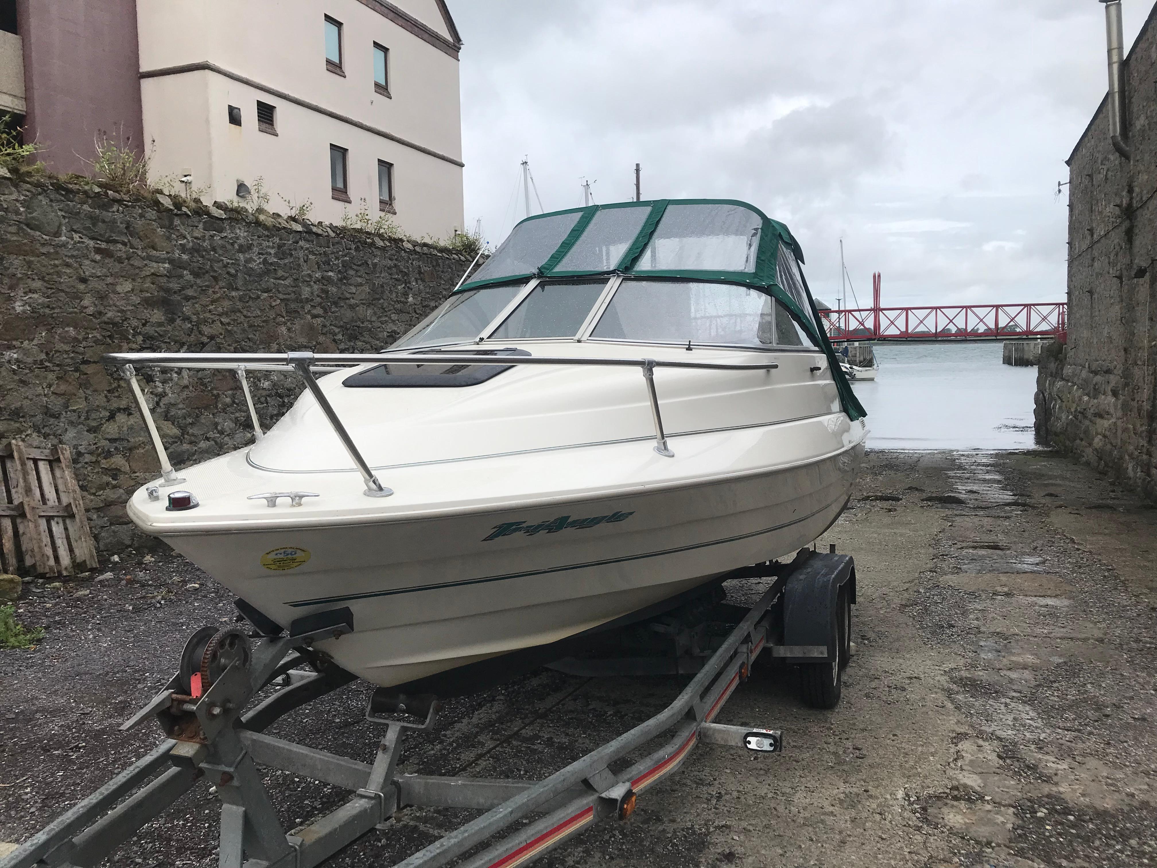 2000 Bayliner 1952 Capri Cuddy Cuddy Cabin for sale - YachtWorld
