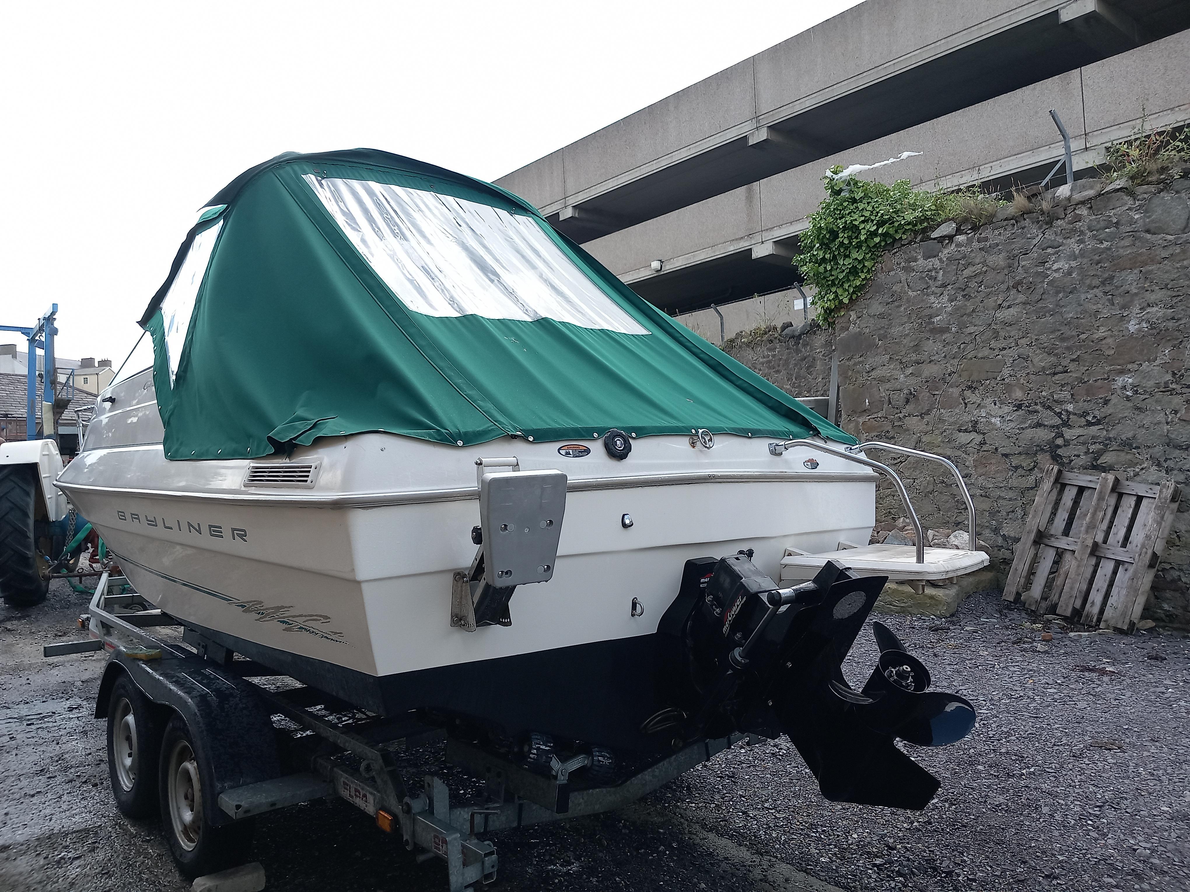 2000 Bayliner 1952 Capri Cuddy Cuddy Cabin for sale - YachtWorld