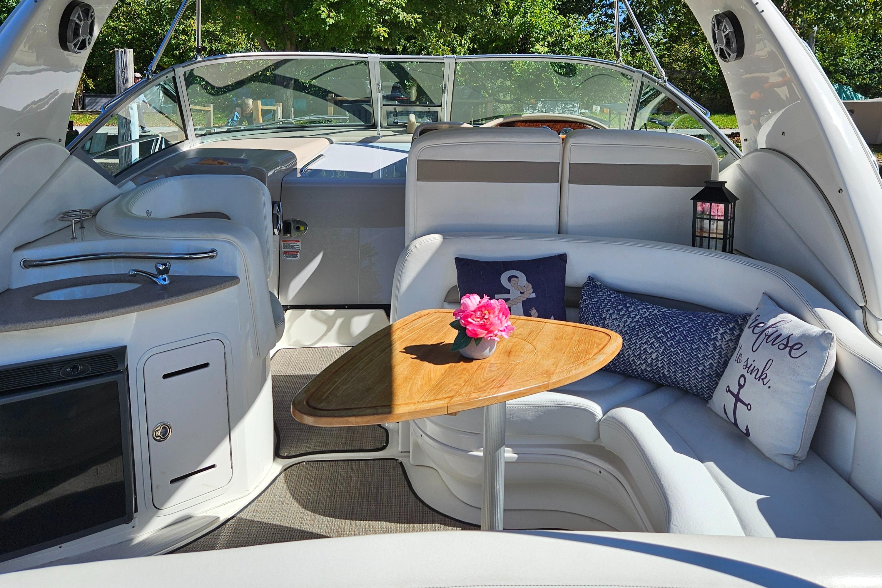 2005 Sea Ray Sundancer 320 Motorcruiser Kaufen - YachtWorld