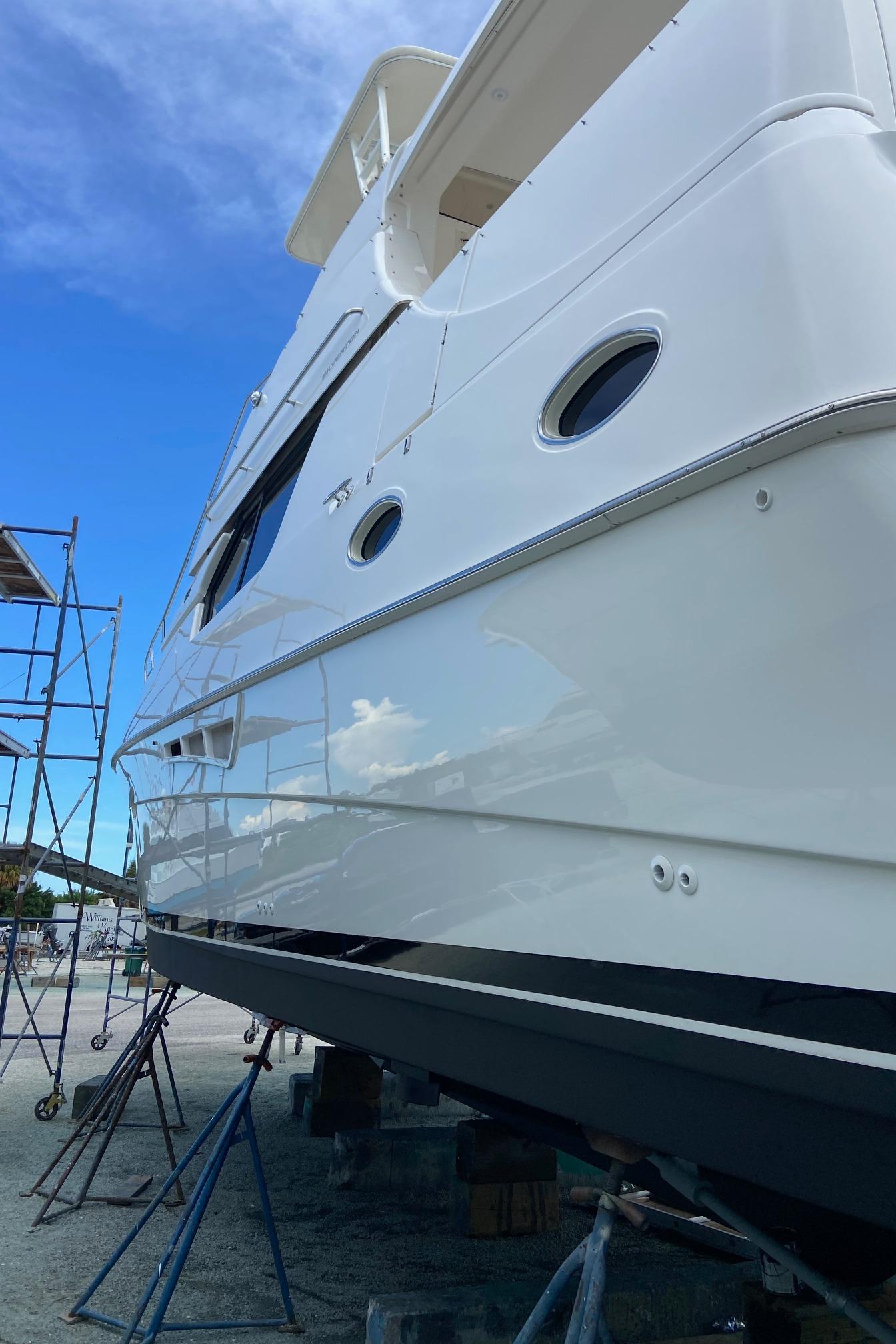 1999 Silverton 453 Motor Yacht Motor Yachts for sale - YachtWorld