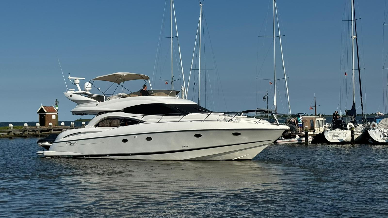 2002 Sunseeker Manhattan 56 Flybridge for sale - YachtWorld