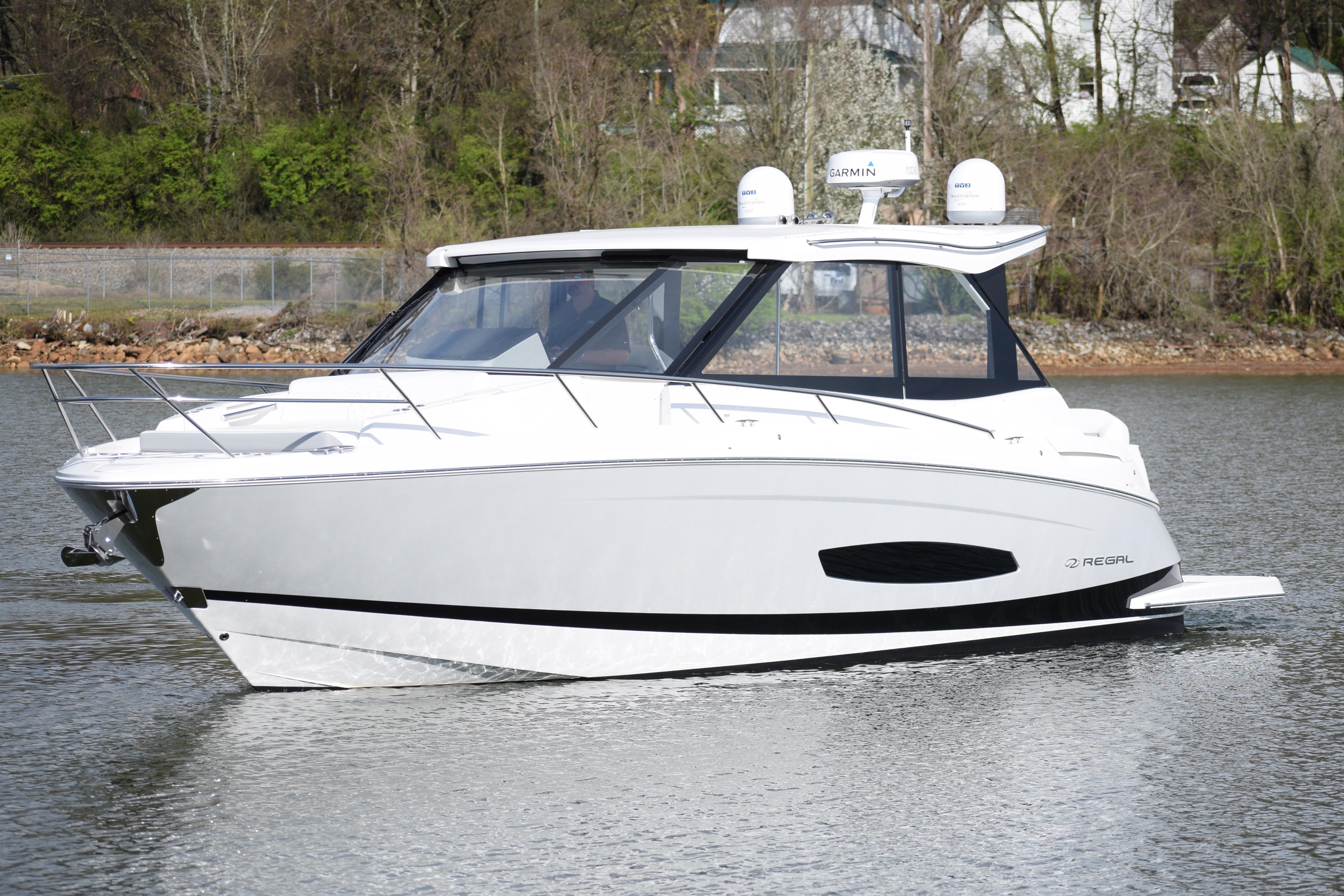 Regal 36 Grande Coupe Boat For Sale - Waa2