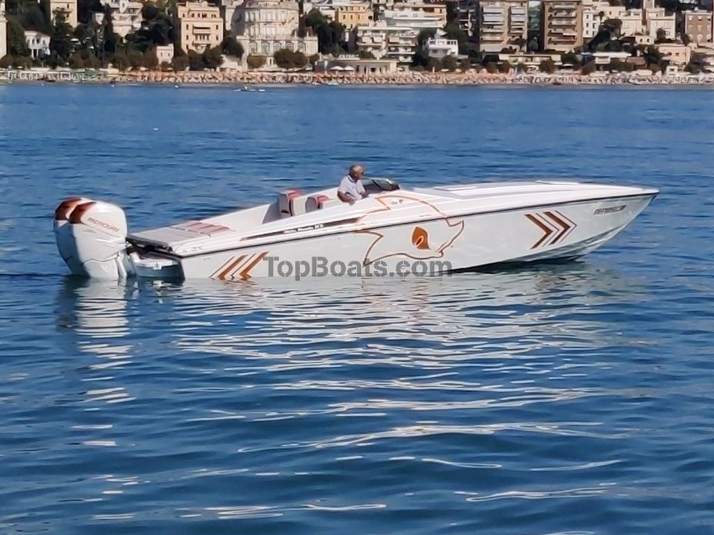 Ocasión 2019 Cigarette white mamba 31.5 sport - Roma | TopBarcos.com