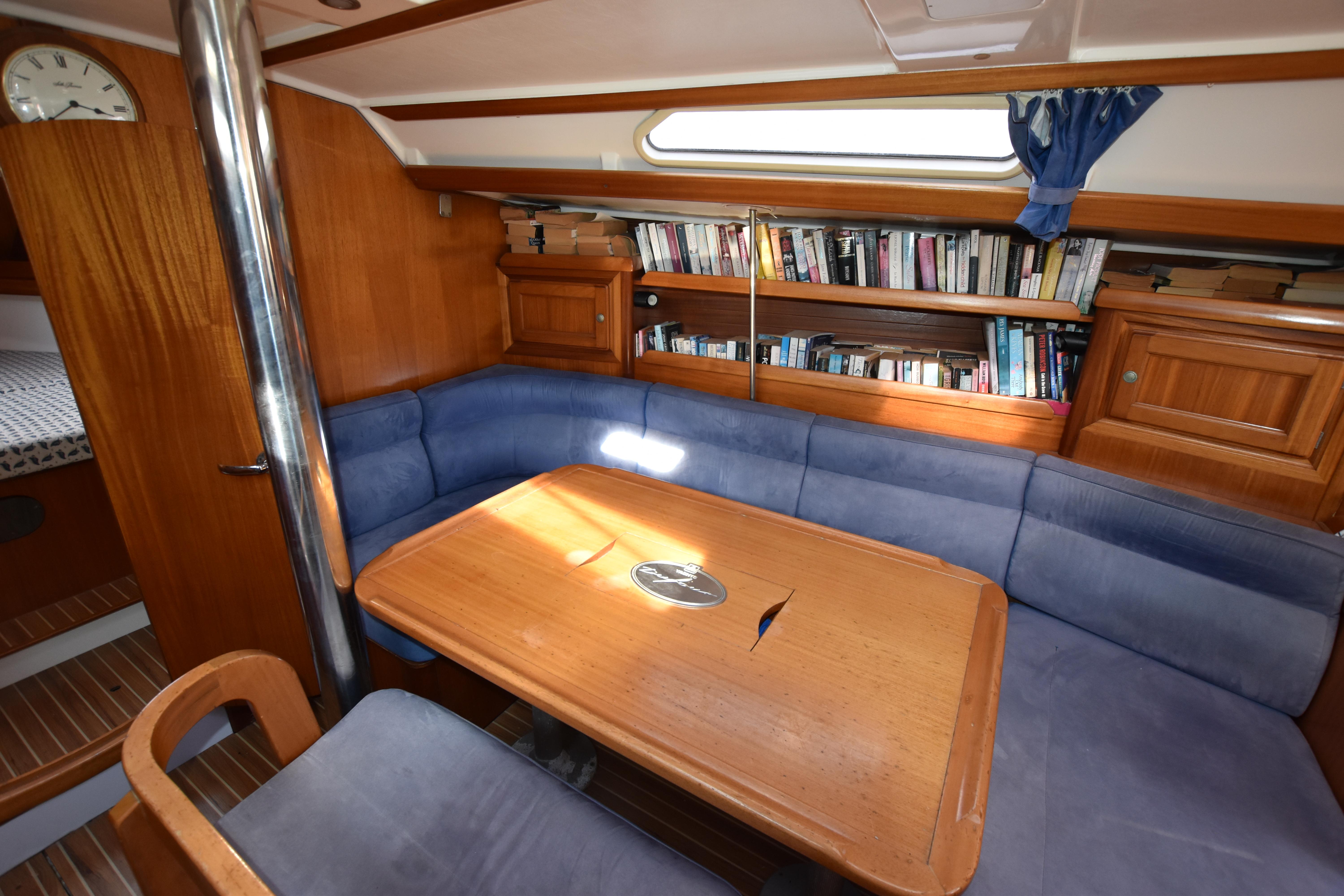 2002 Dufour 38 Classic Cruiser for sale - YachtWorld