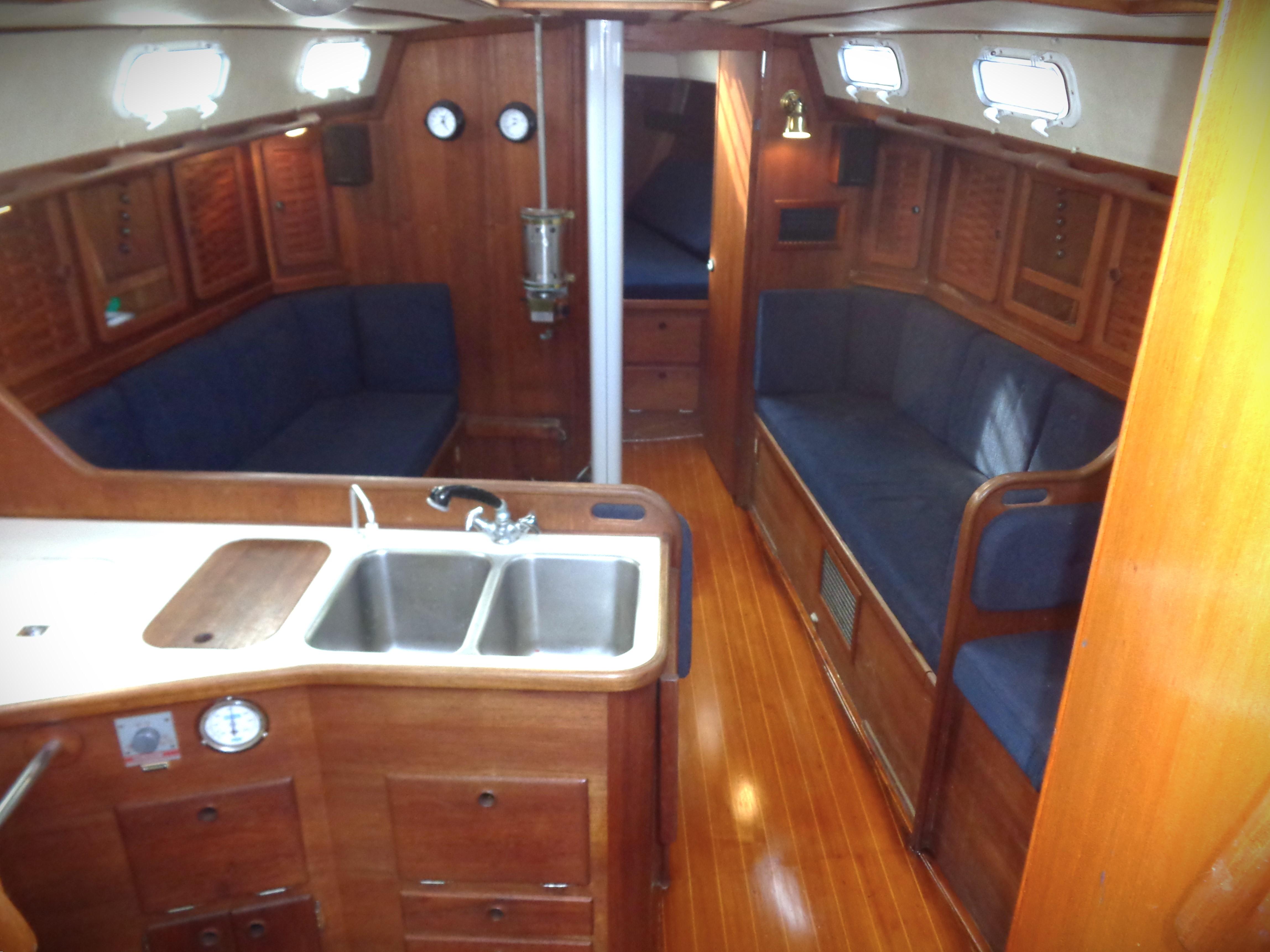 1988 Sabre 38 MKII Cruiser for sale - YachtWorld