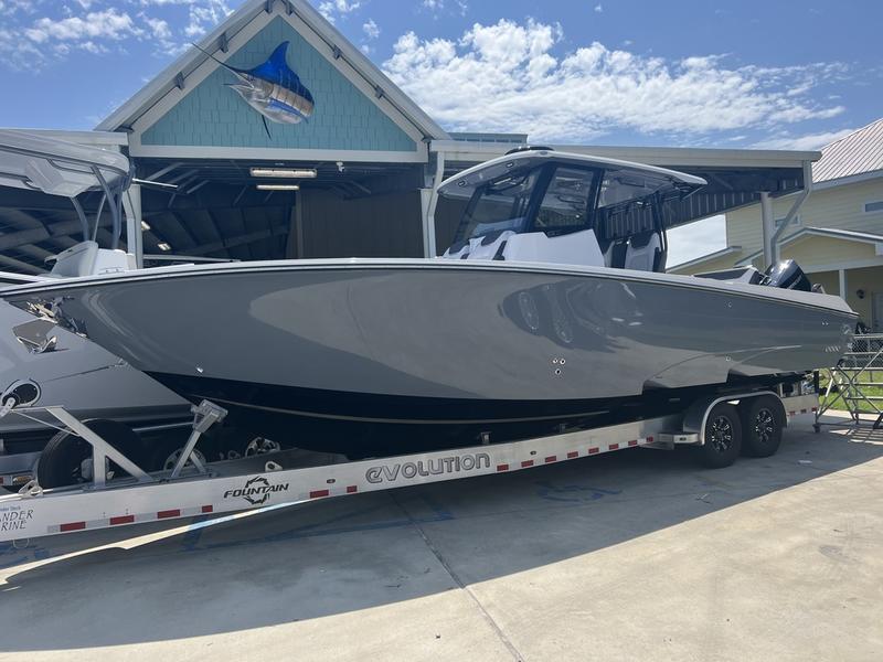 2024 Fountain 32 NX Centre Console for sale - YachtWorld