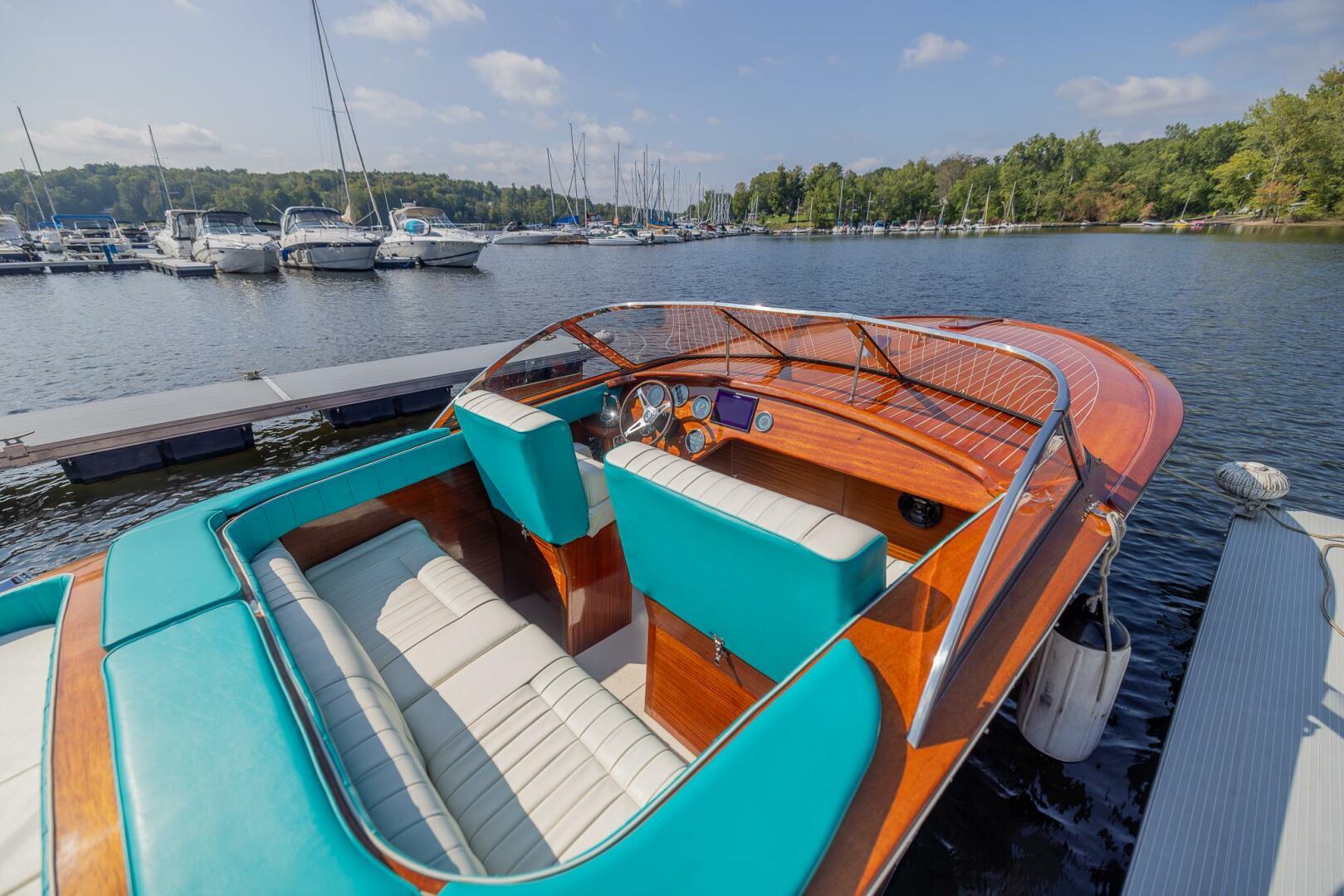 2018 Riva Reets Aquarama Cruiser for sale - YachtWorld