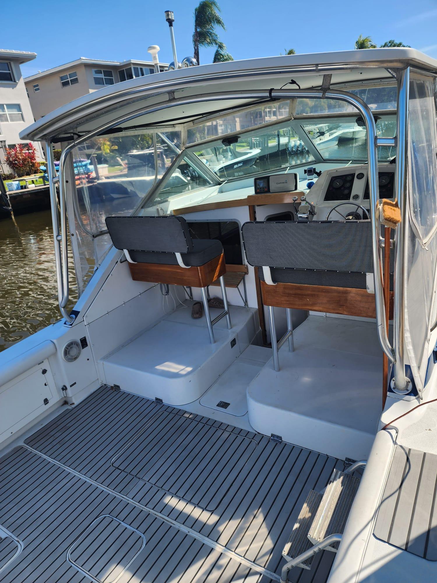 1984 Bertram 30 Express Express Cruiser for sale - YachtWorld