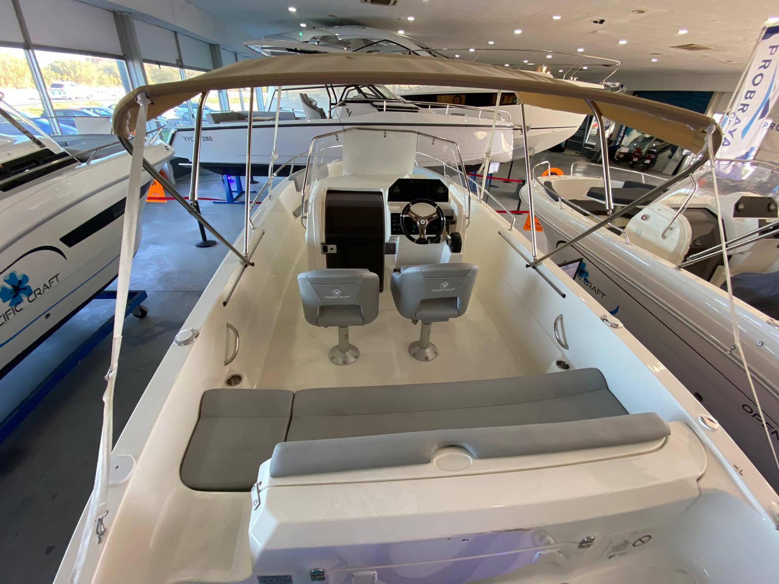 2025 Pacific Craft 670 OPEN Bowrider boten te koop- YachtWorld