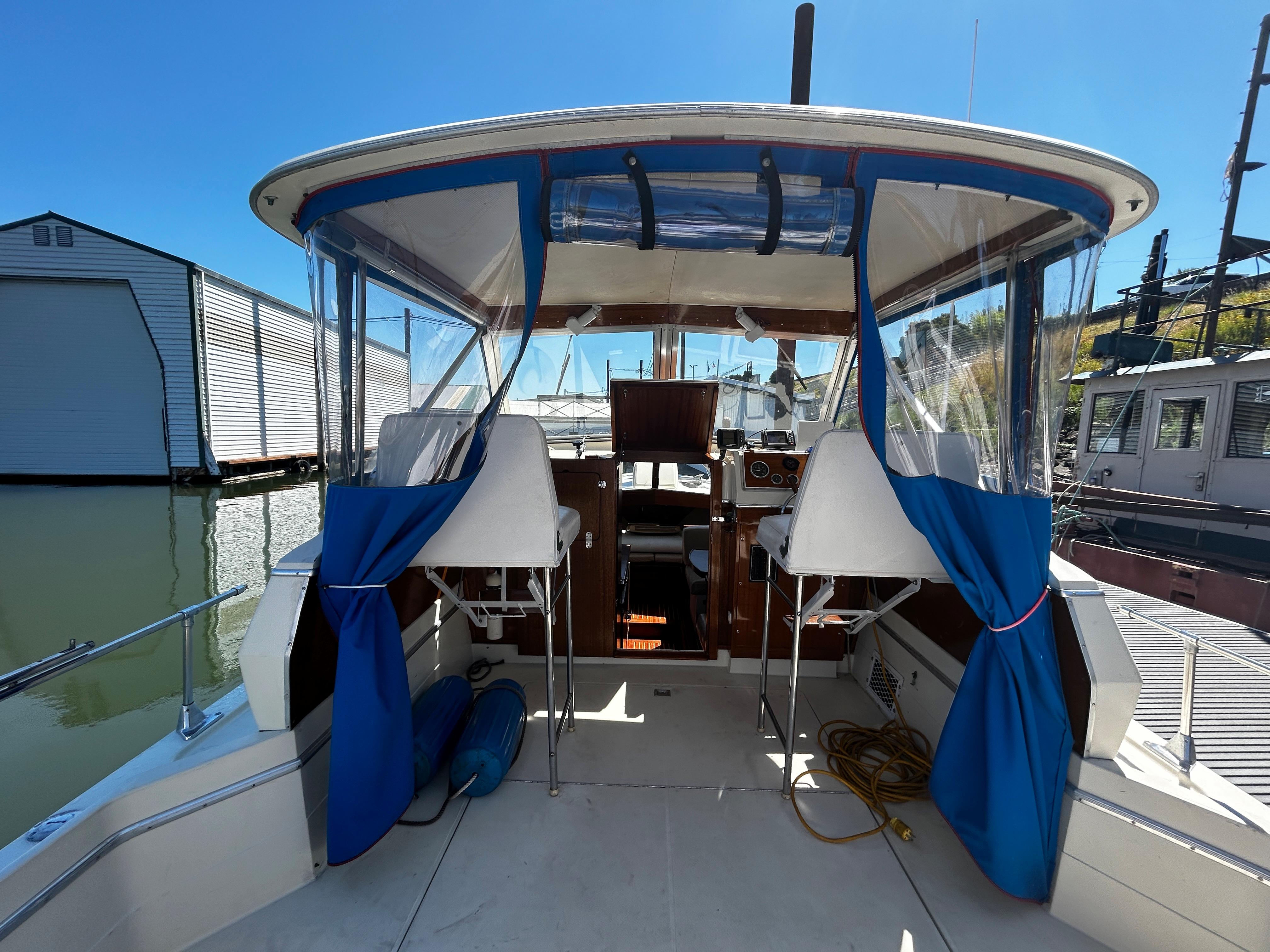 1966 Chris-Craft Commander Klassische Motorboote Kaufen - YachtWorld