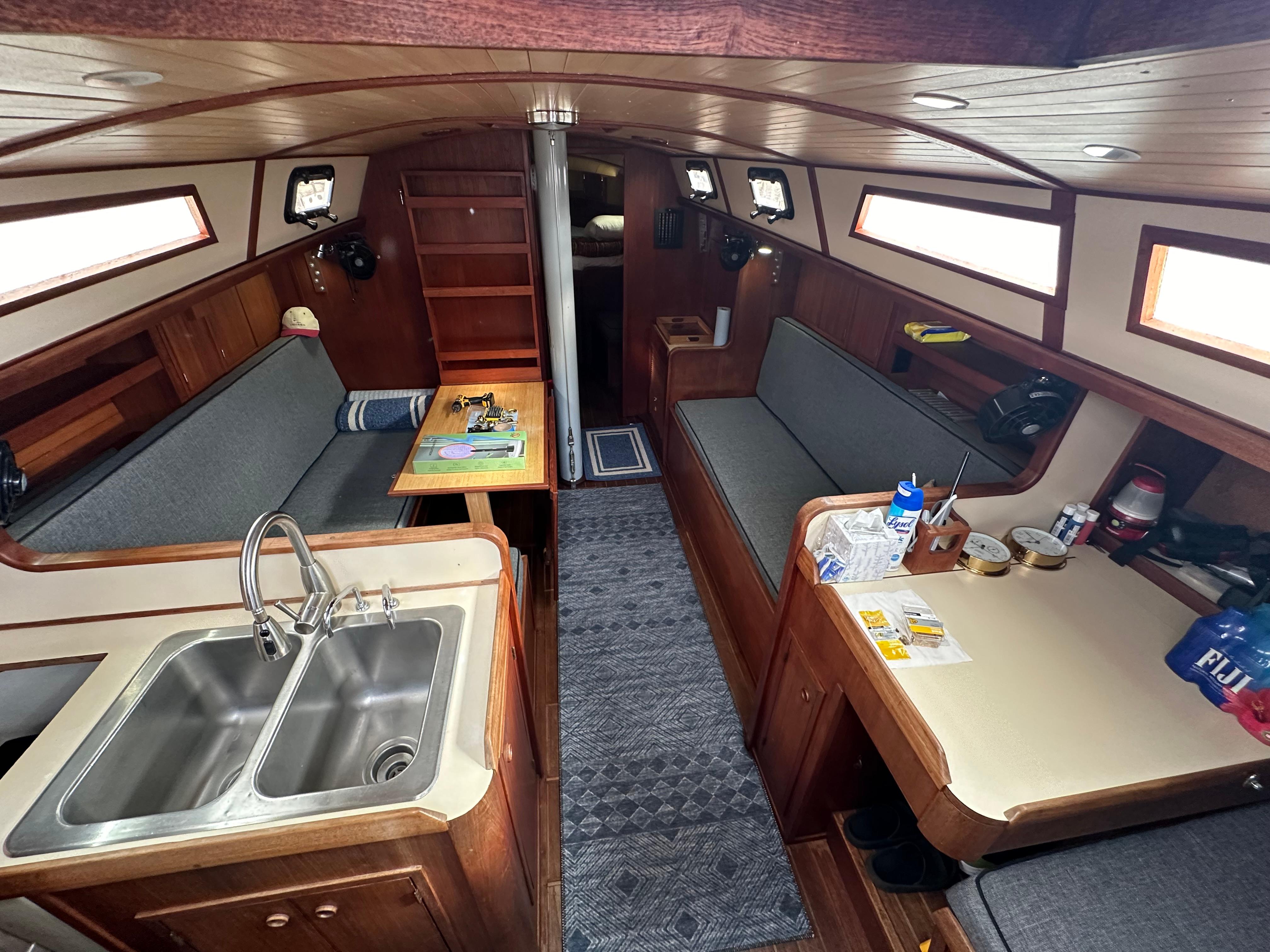 1979 Valiant 37 Cruiser for sale - YachtWorld