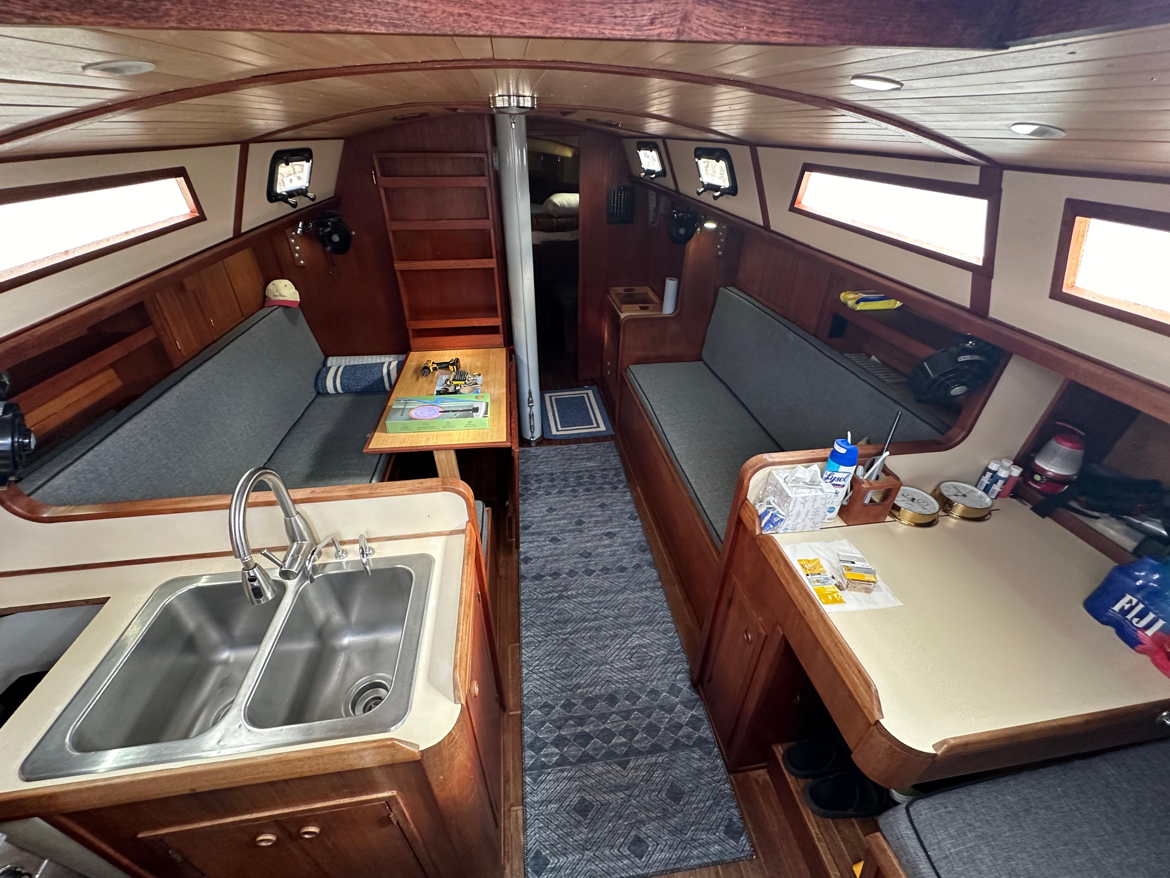 1979 Valiant 37 Cruiser for sale - YachtWorld