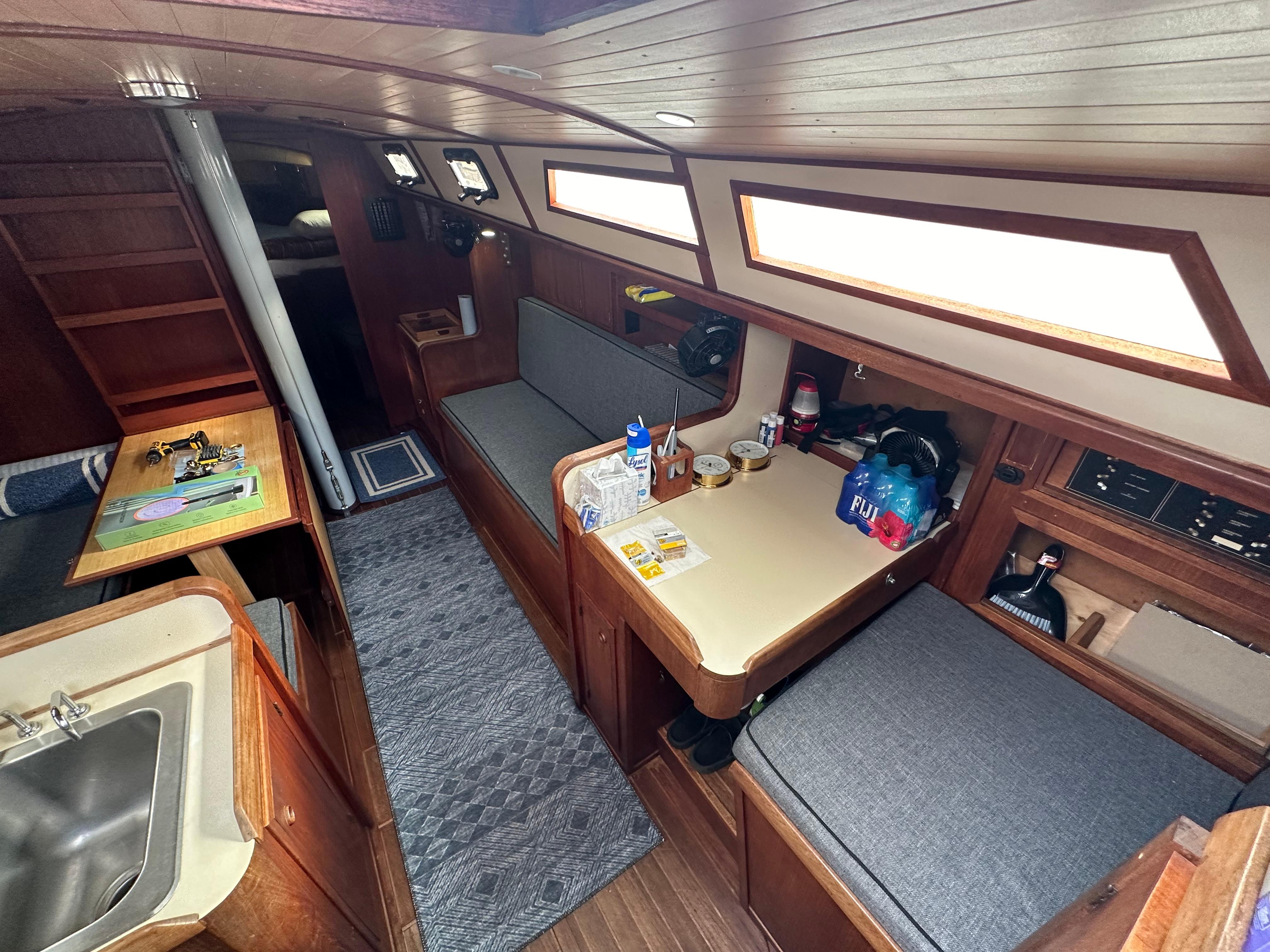 1979 Valiant 37 Cruiser for sale - YachtWorld