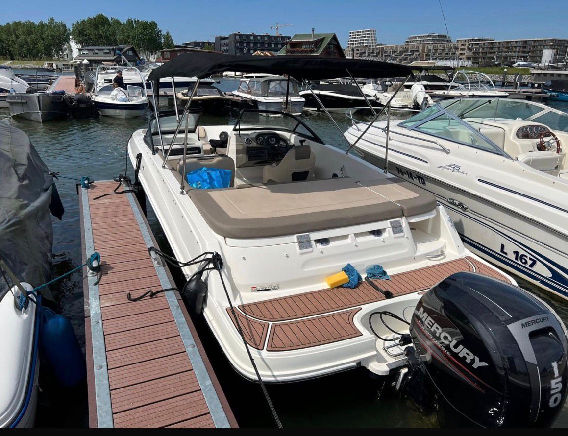 Tweedehands 2019 Bayliner VR5 Loosdrecht, Nederland 35,000 € | Botentekoop