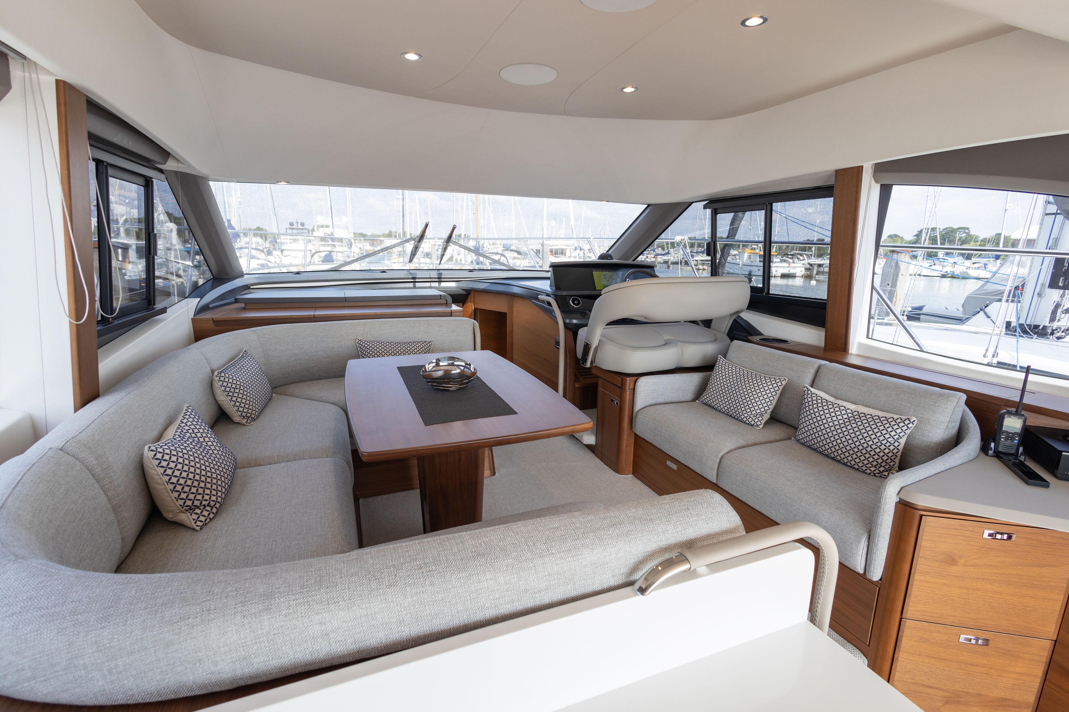 2020 Princess F45 Flybridge for sale - YachtWorld