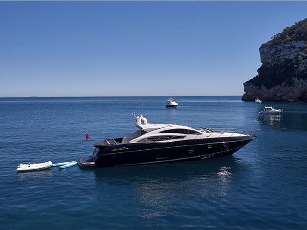 2010 Sunseeker Predator 74 Motor Yachts for sale - YachtWorld