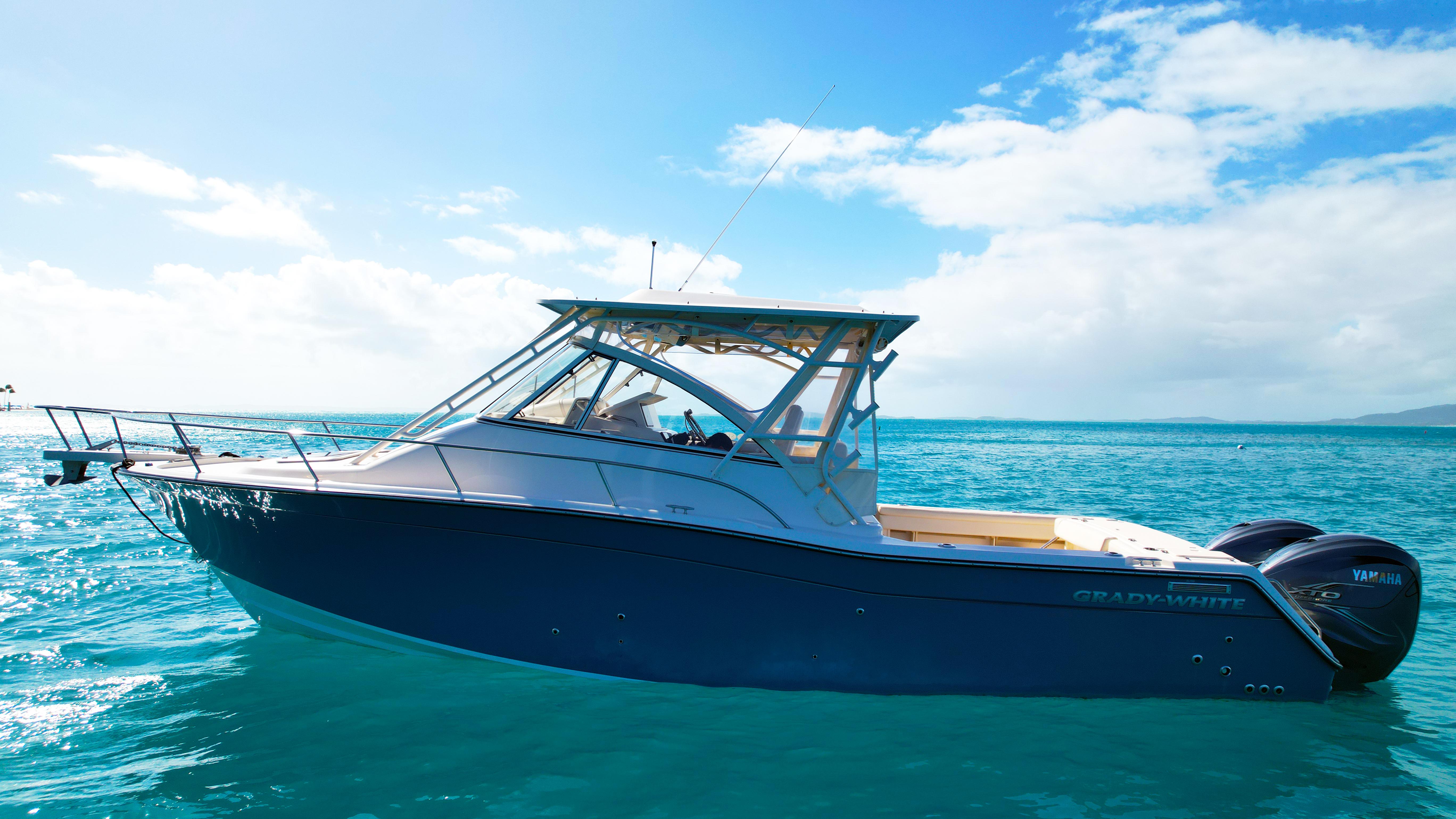 2021 Grady-White 330 Express Express Cruiser for sale - YachtWorld