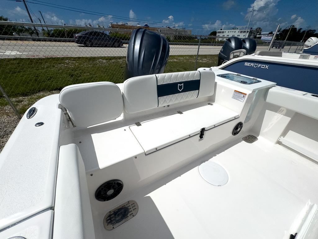 2025 Sea Fox 248 Commander Centre Console for sale - YachtWorld