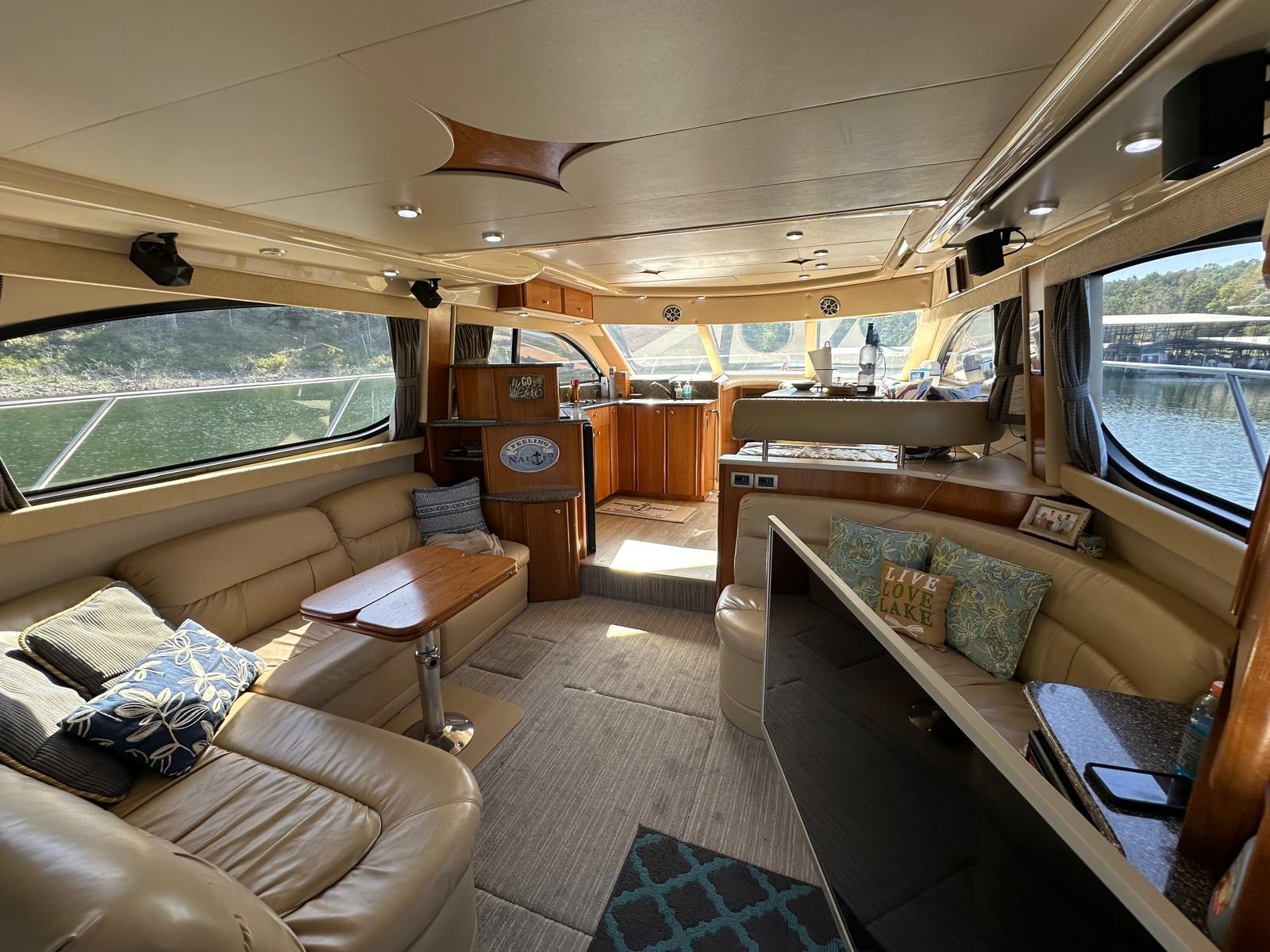 2004 Meridian 411 Sedan Motor Yachts for sale - YachtWorld