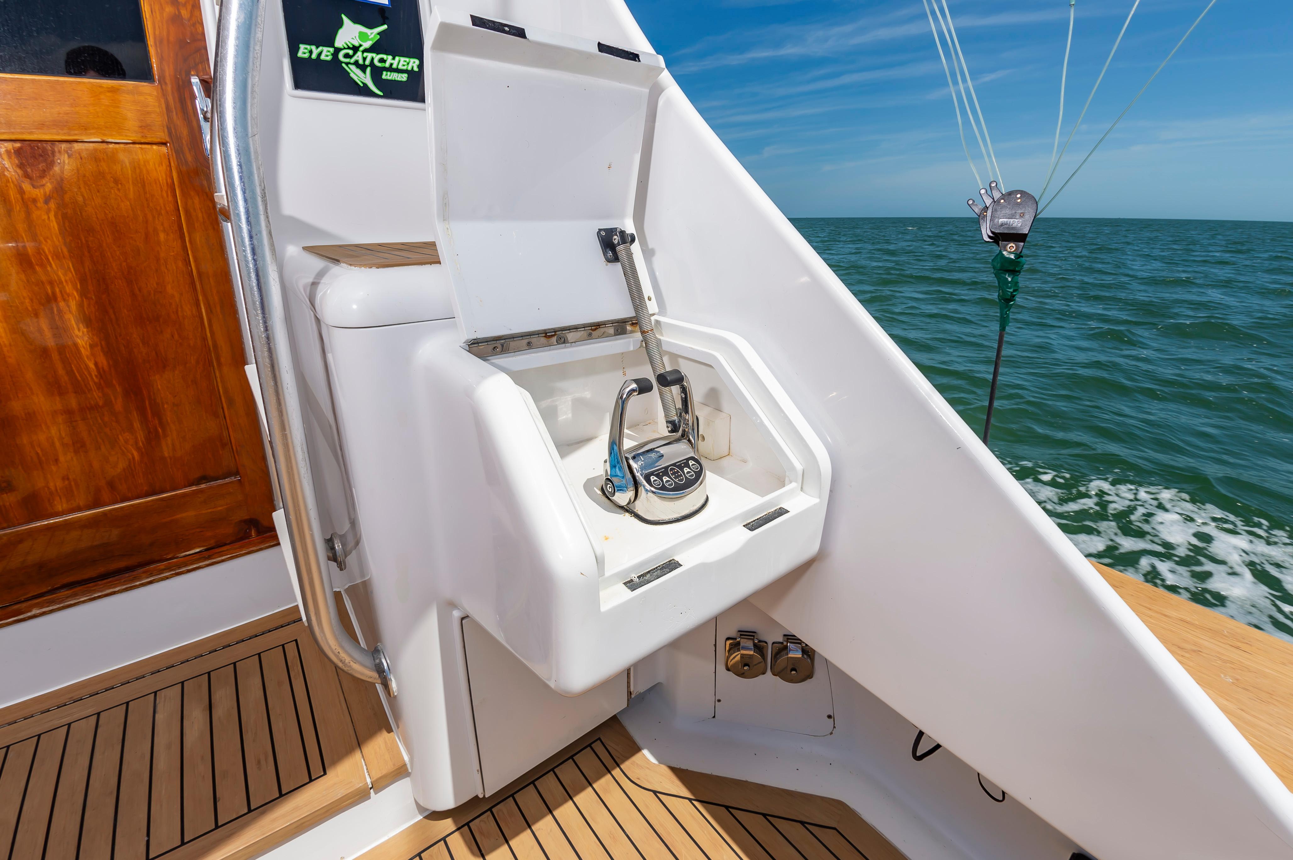 1993 Jarrett Bay Convertible Sport Fishing for sale - YachtWorld