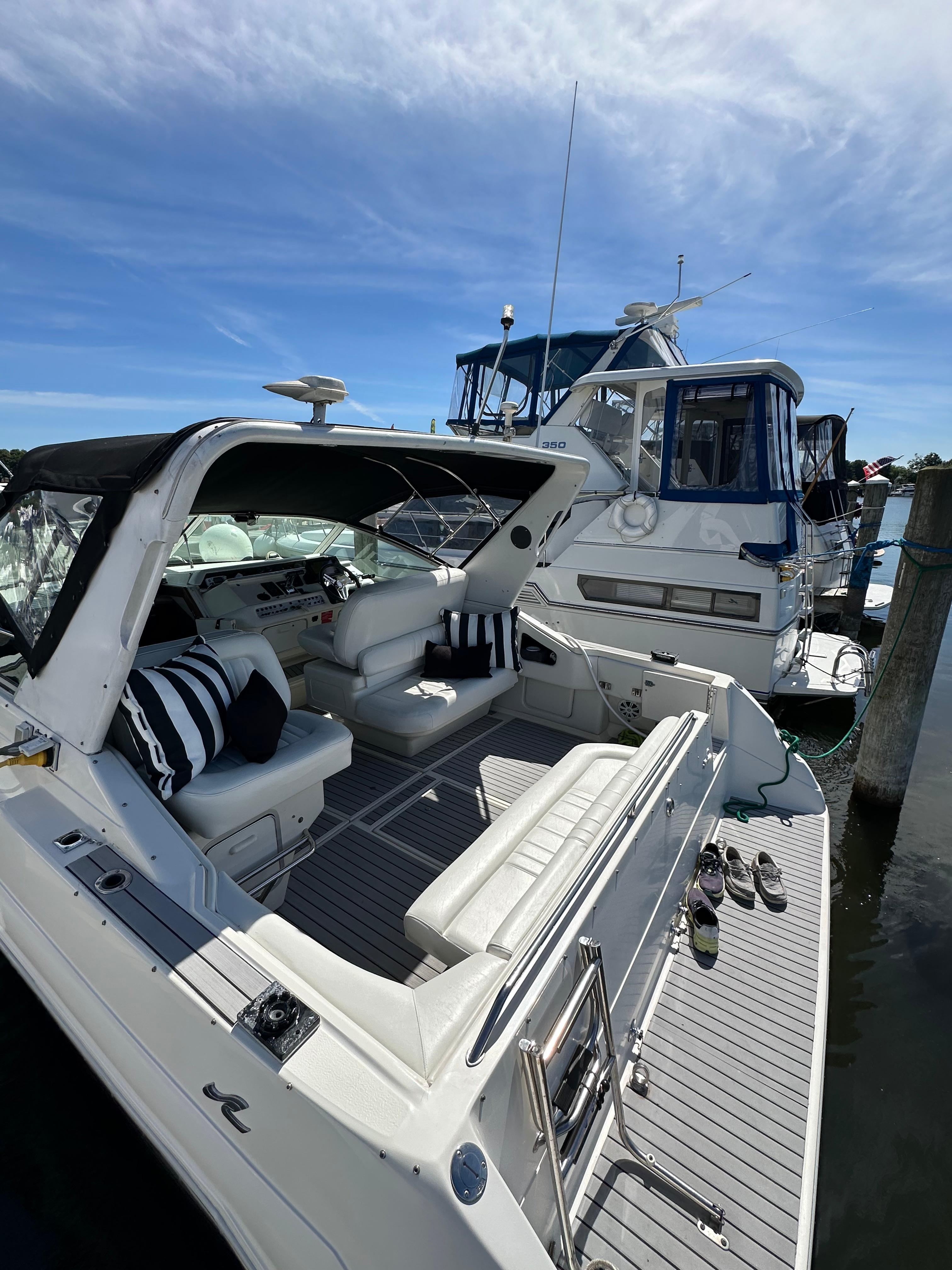 1995 Sea Ray 330 Express Cruiser Express Cruiser for sale - YachtWorld