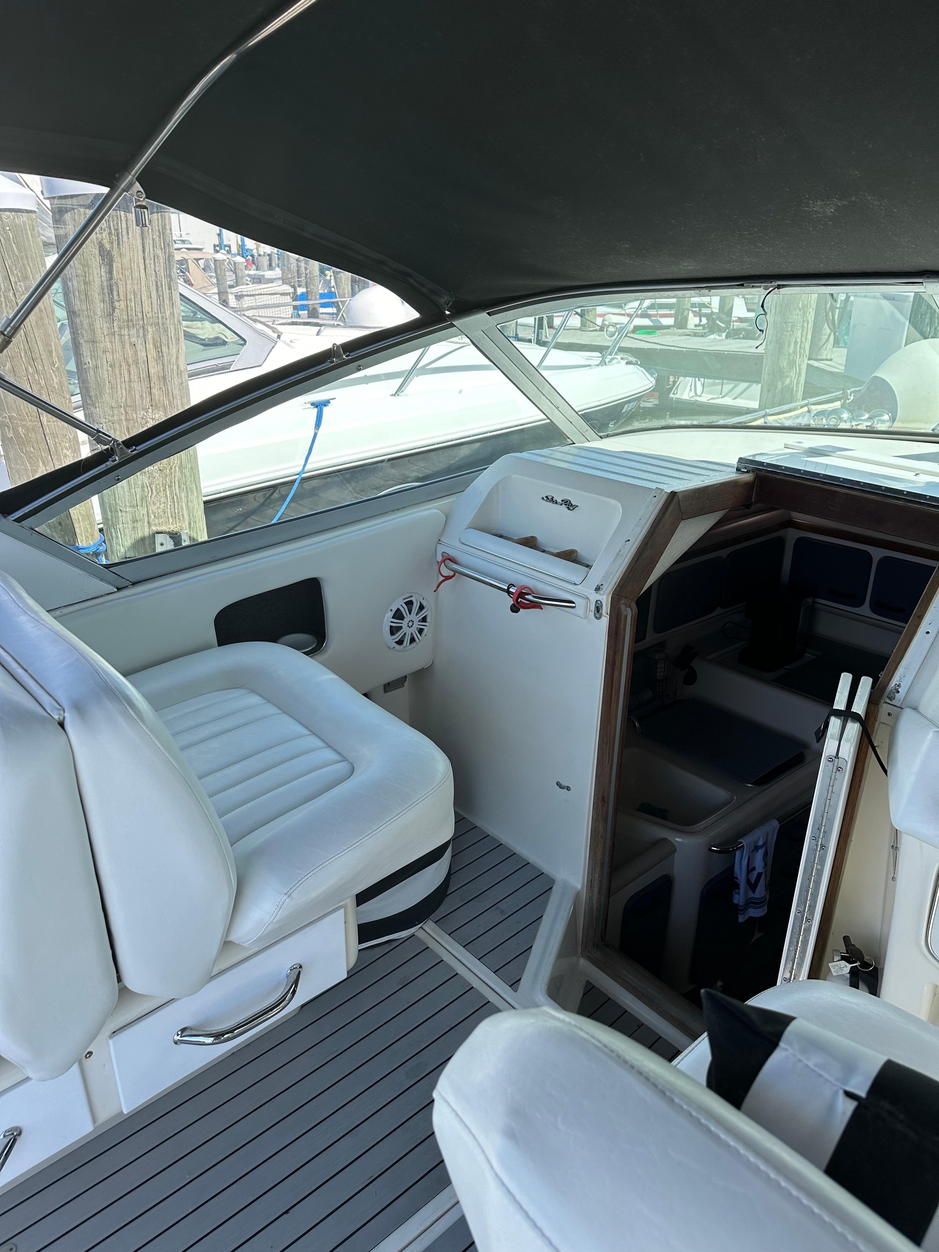 1995 Sea Ray 330 Express Cruiser Express Cruiser for sale - YachtWorld