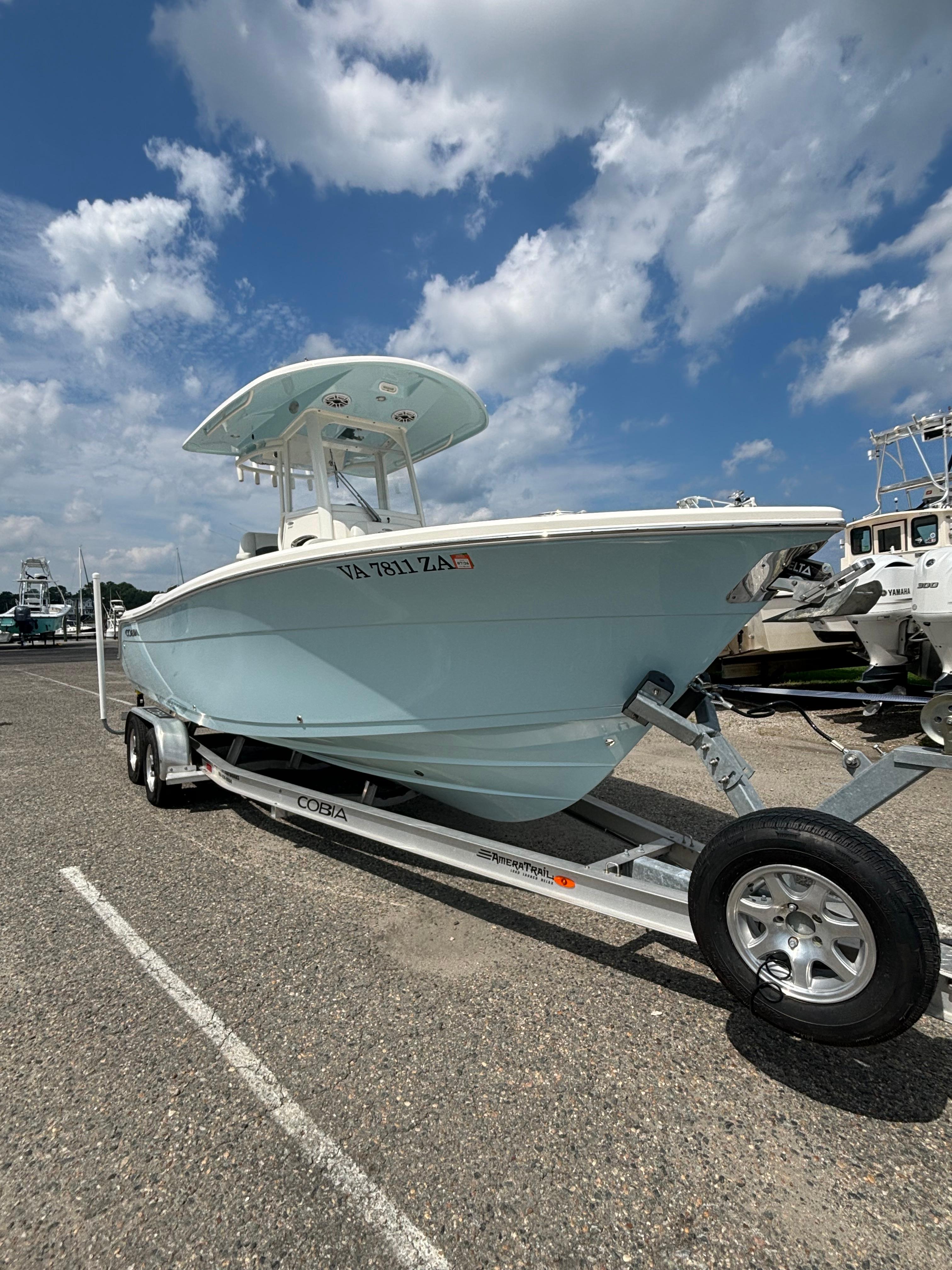 2020 Cobia 240 Center Console Center Console for sale - YachtWorld