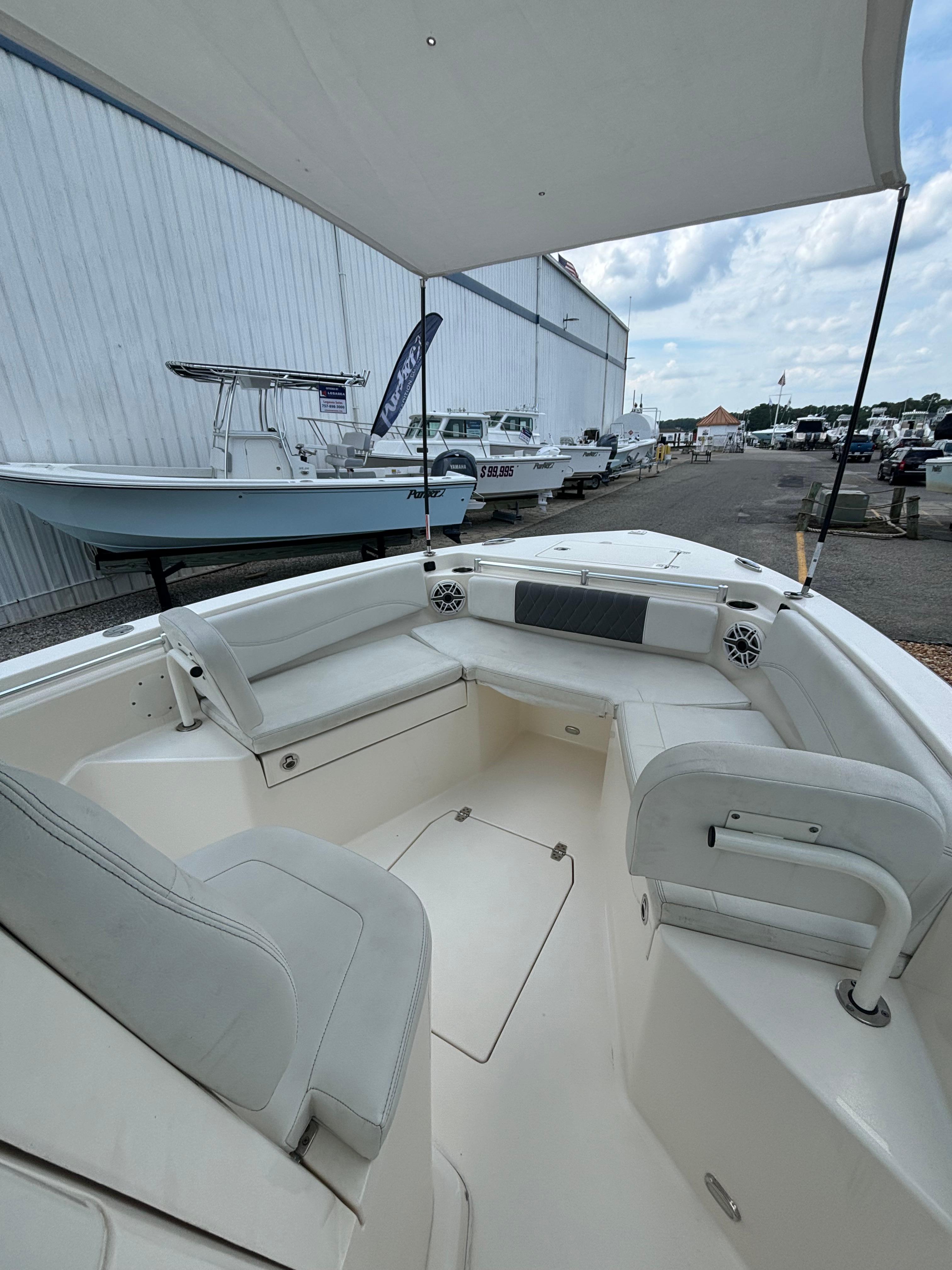 2020 Cobia 240 Center Console Center Console for sale - YachtWorld