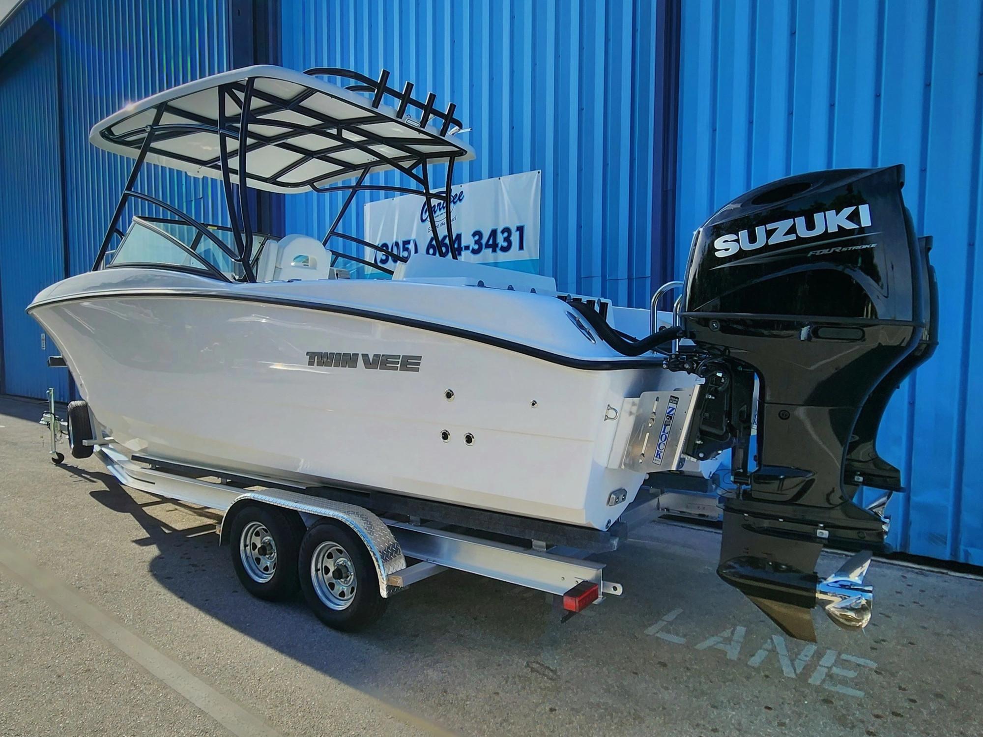 2024 Twin Vee 240 GFX DC Dual Console for sale - YachtWorld