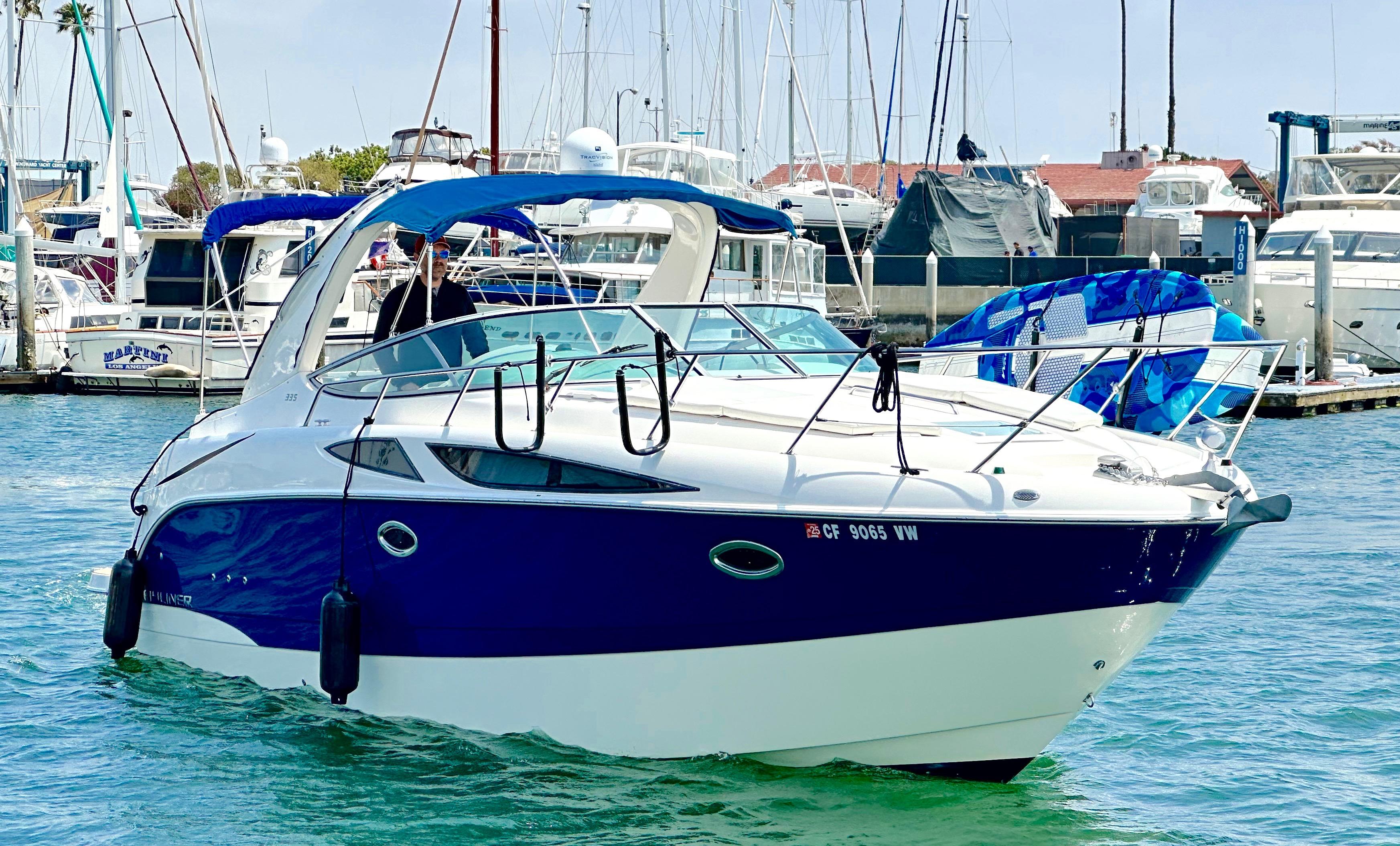 2012 Bayliner 335 Express Cruiser for sale - YachtWorld