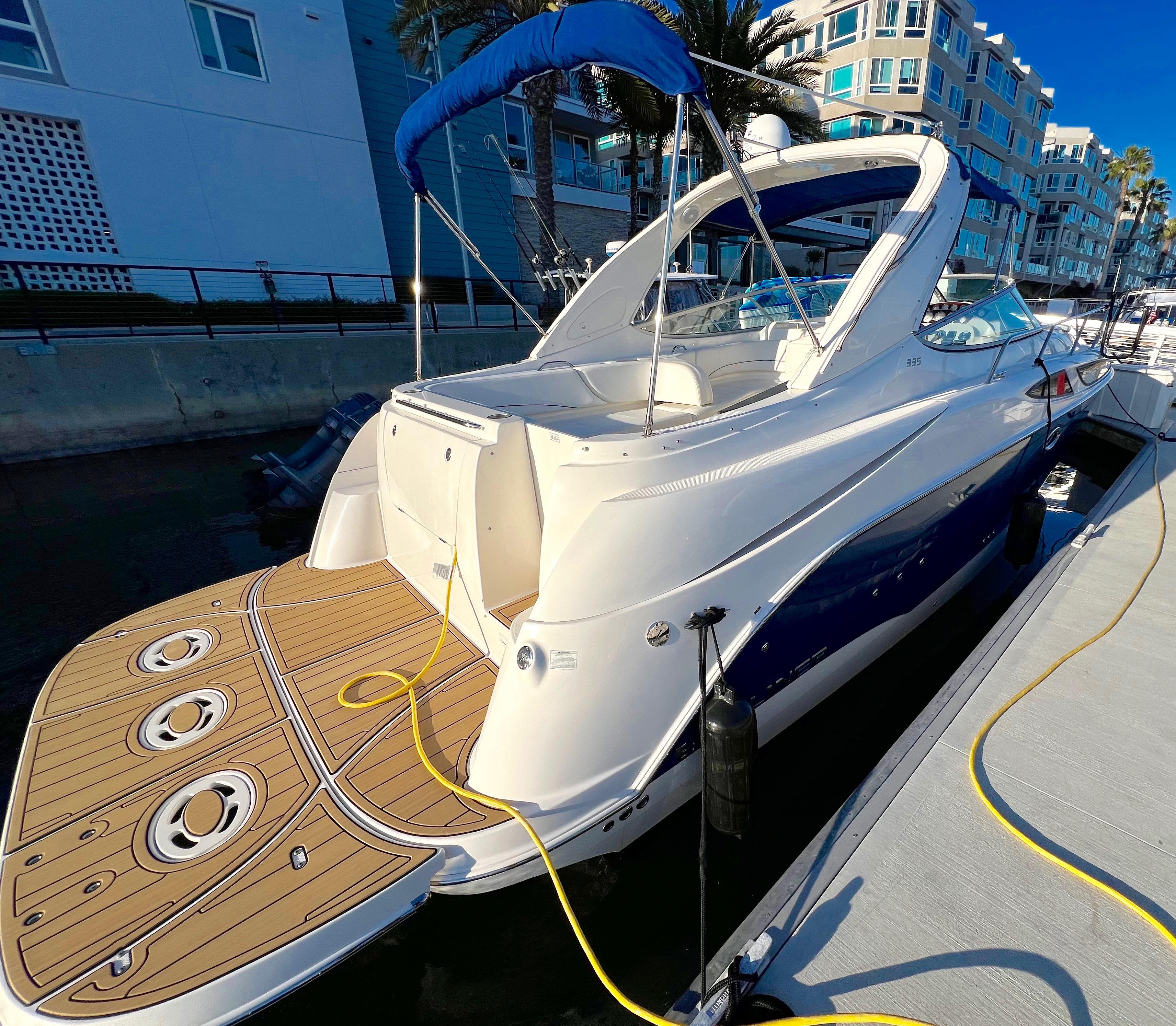 2012 Bayliner 335 Express Cruiser for sale - YachtWorld