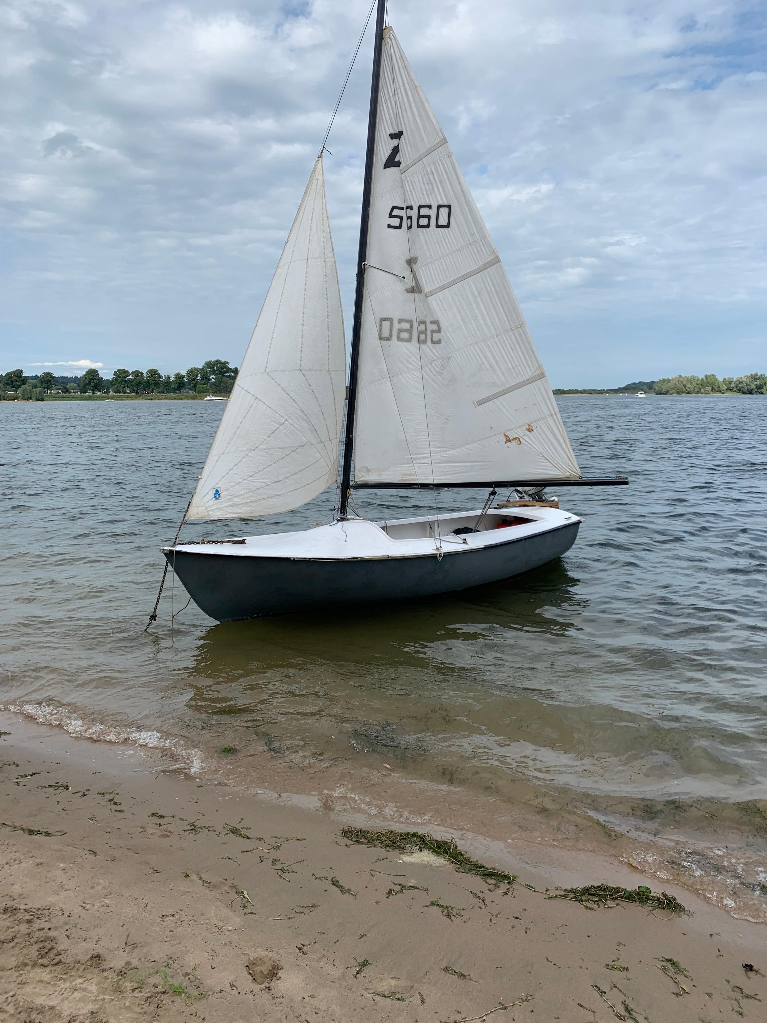 Used 1900 Open Zeilboot 490 | TopBoats