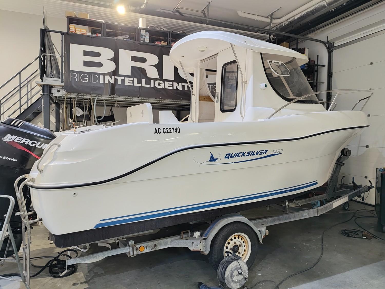 Used 2004 Quicksilver 580 Pilothouse - 33 - Gironde | TopBoats