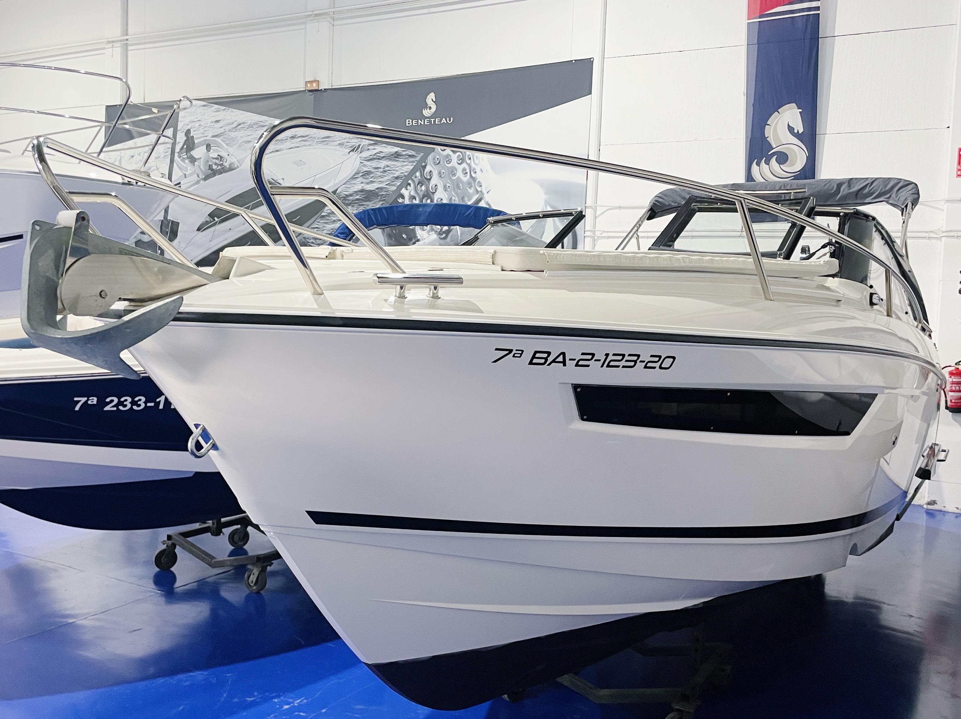 Parker 750 DC | 8m | 2020 - Girona | Boats and Outboards