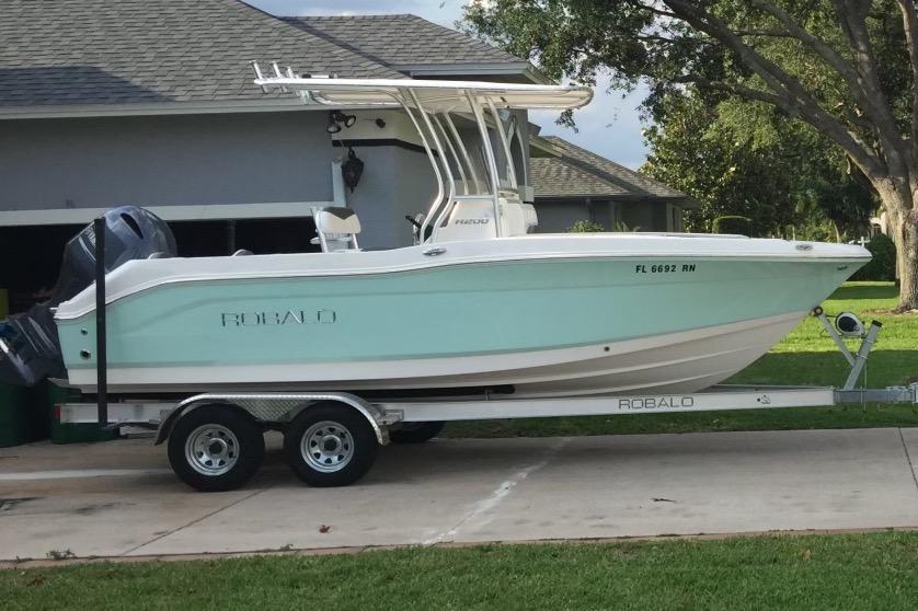 2018 Robalo R200 Center Console Centre Console for sale - YachtWorld