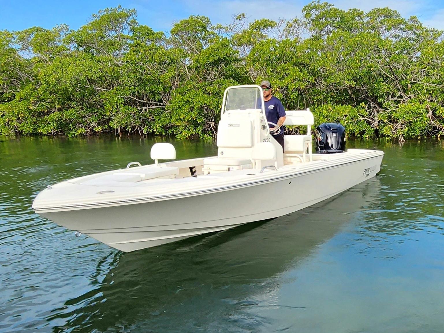 2024 Pathfinder 2200 TRS Centre Console for sale - YachtWorld