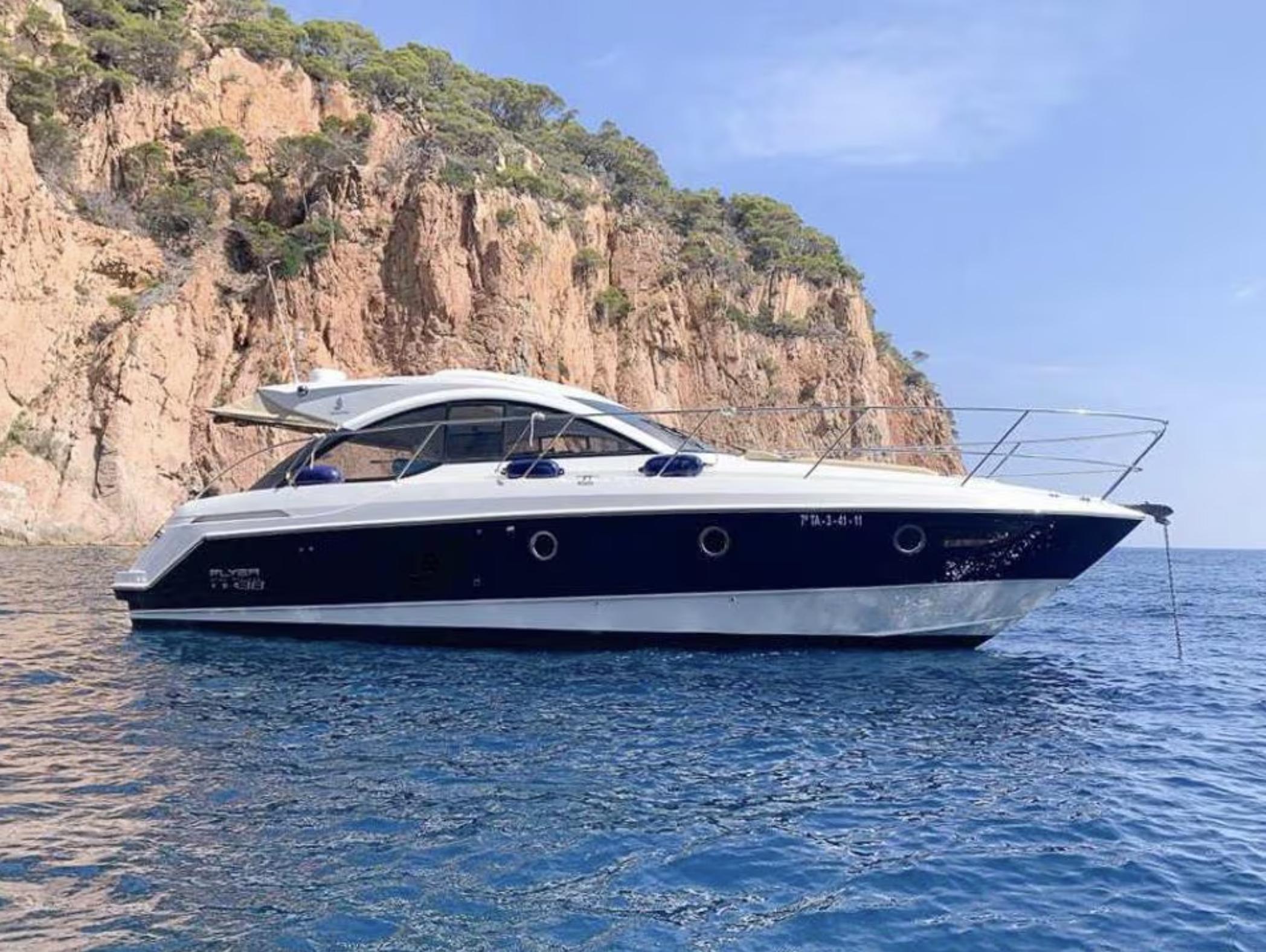 2014 Beneteau GRAN TURISMO 38 Cruiser for sale - YachtWorld